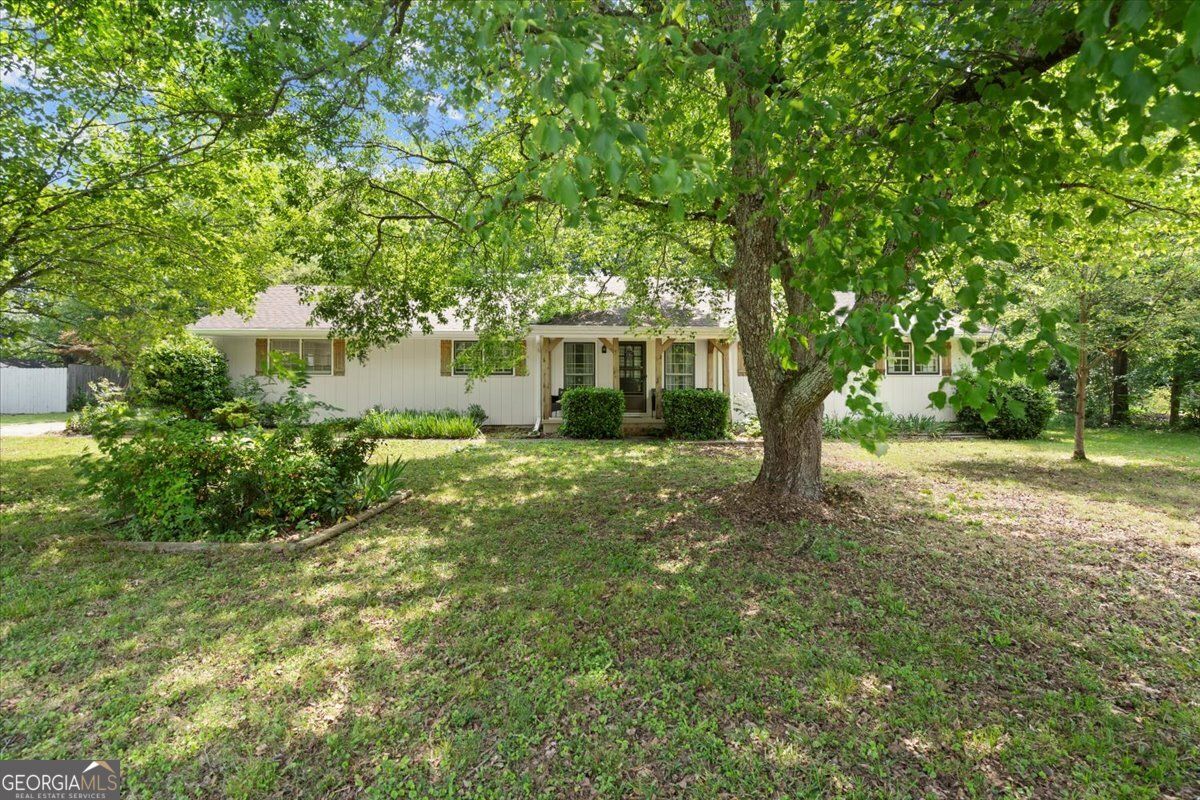 3370 Castille Dr, Snellville, GA 30039 - See Est. Value, Schools & More