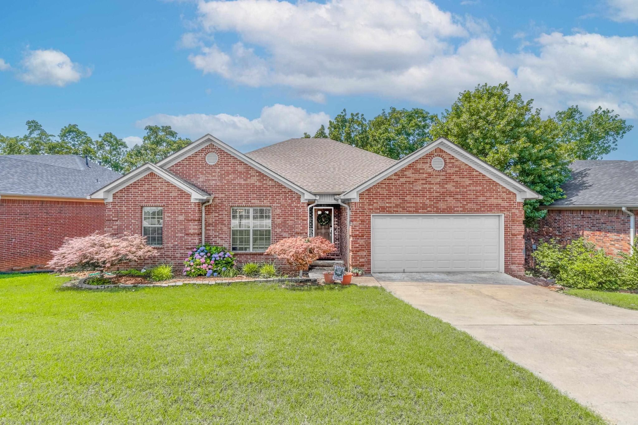 145 Ridgeland Dr, Maumelle, AR 72113 - See Est. Value, Schools & More