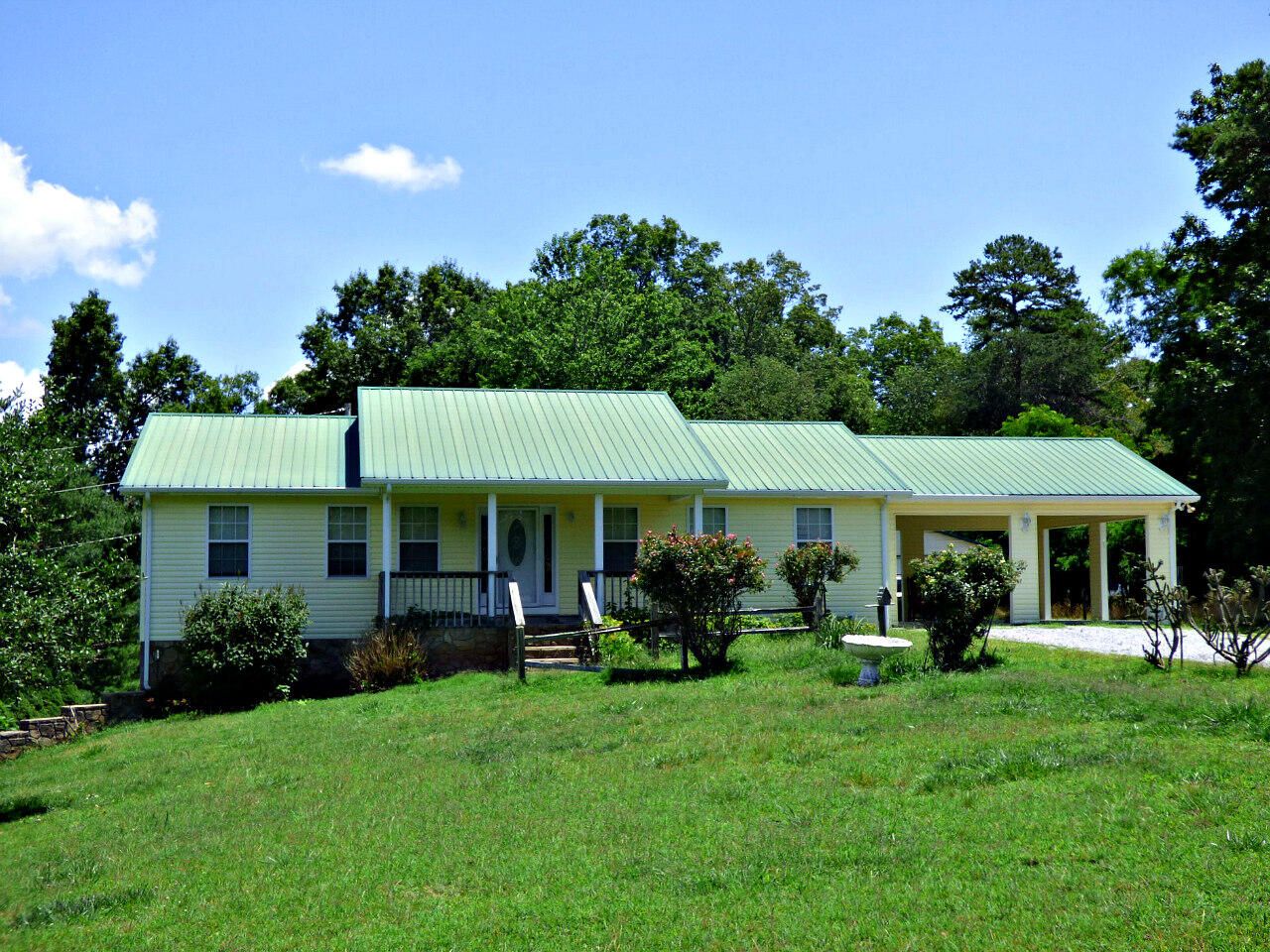 1422 Old Chisholm Trl, Dandridge, TN 37725 | Trulia