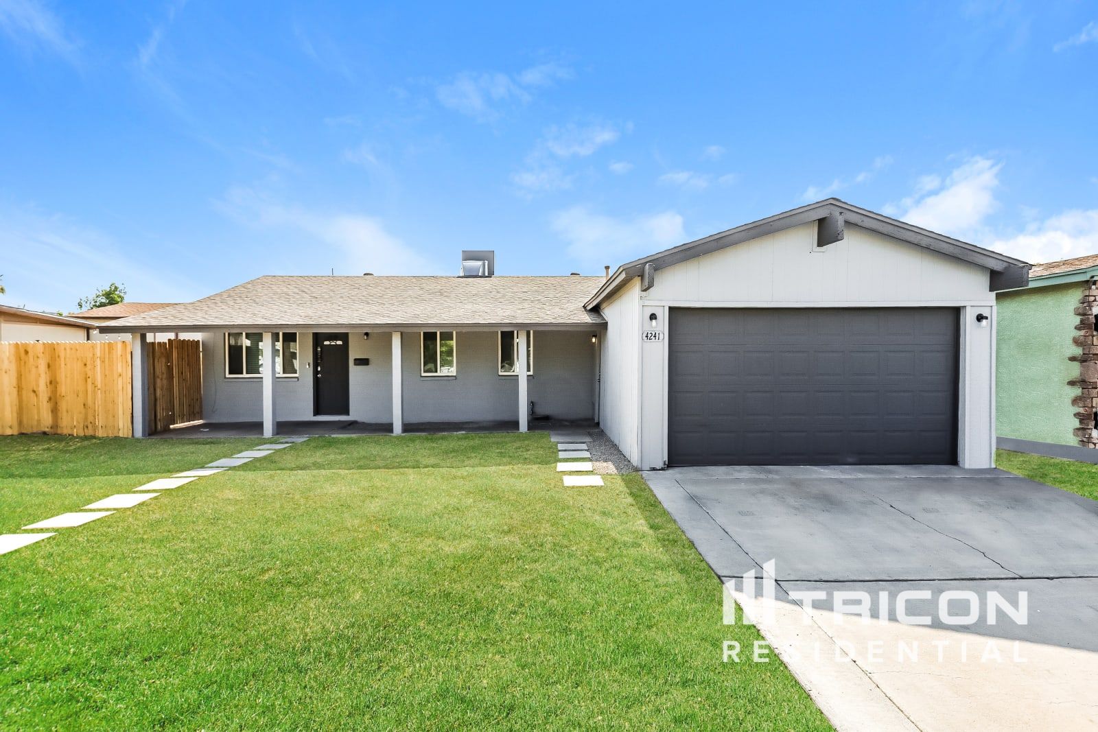 4241 N 73rd Ln, Phoenix, AZ 85033 - See Est. Value, Schools & More