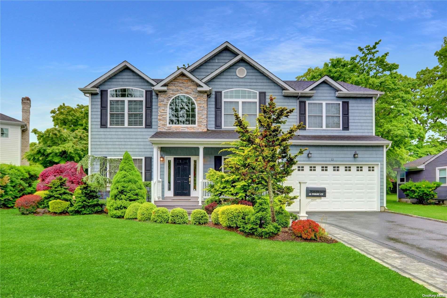 12 Perry Court, Syosset, NY 11791 - See Est. Value, Schools & More