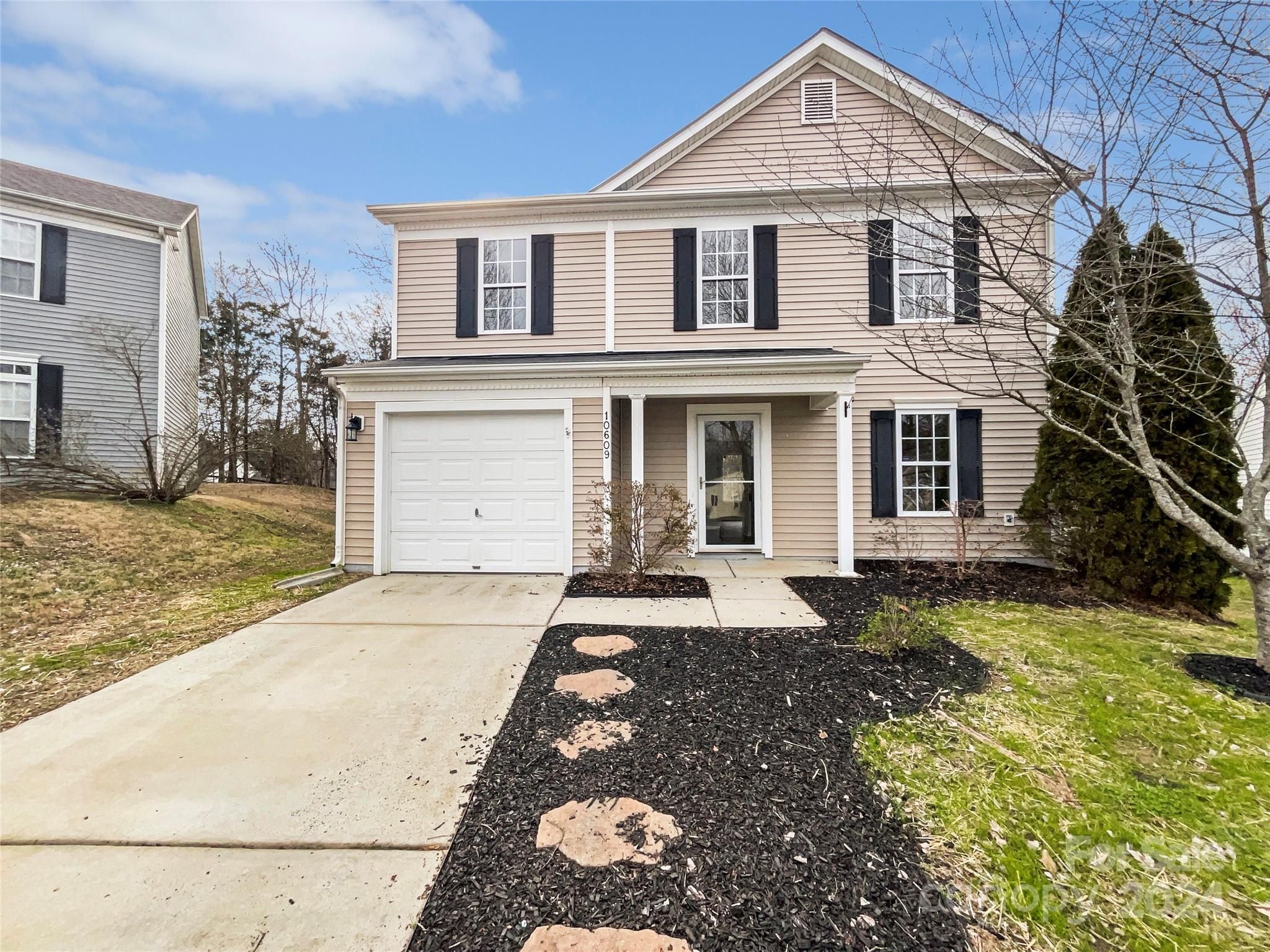 10609 Spring Rain Ct, Charlotte, NC 28278 - See Est. Value, Schools & More