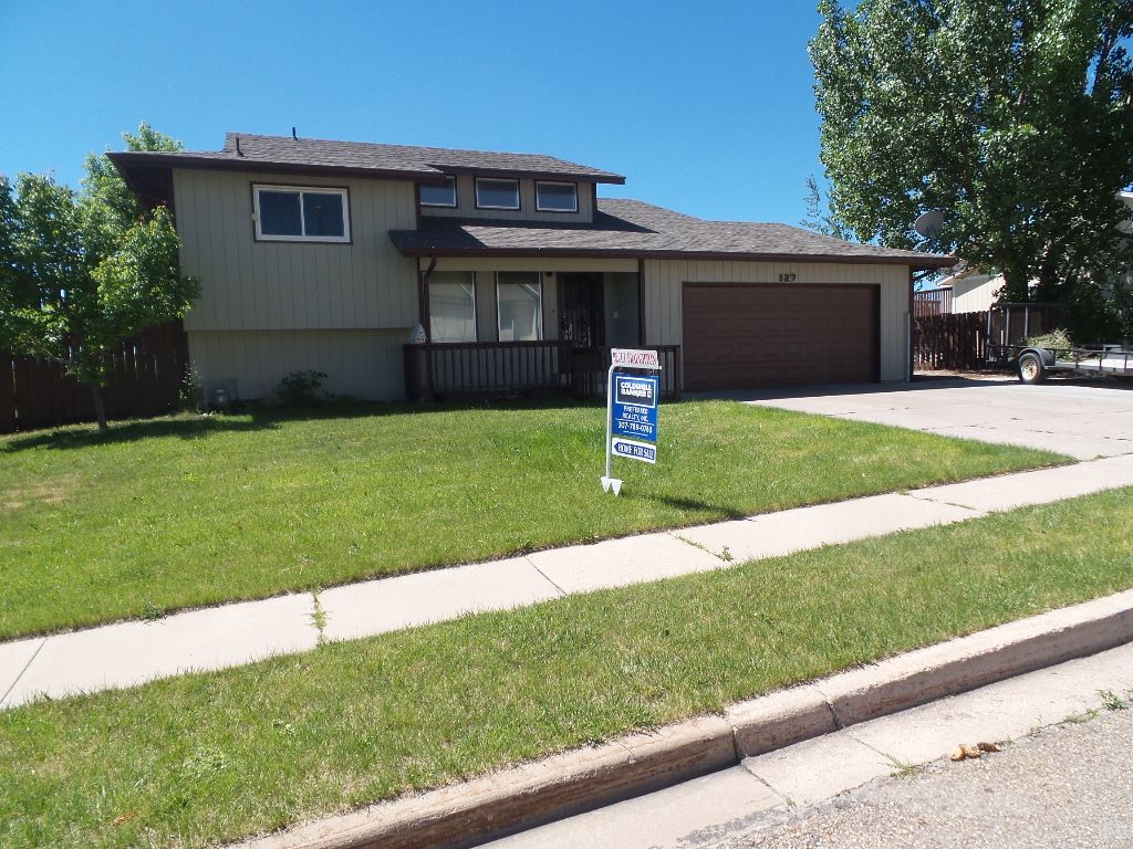 127 Grandview Cir, Evanston, WY 82930 - See Est. Value, Schools & More