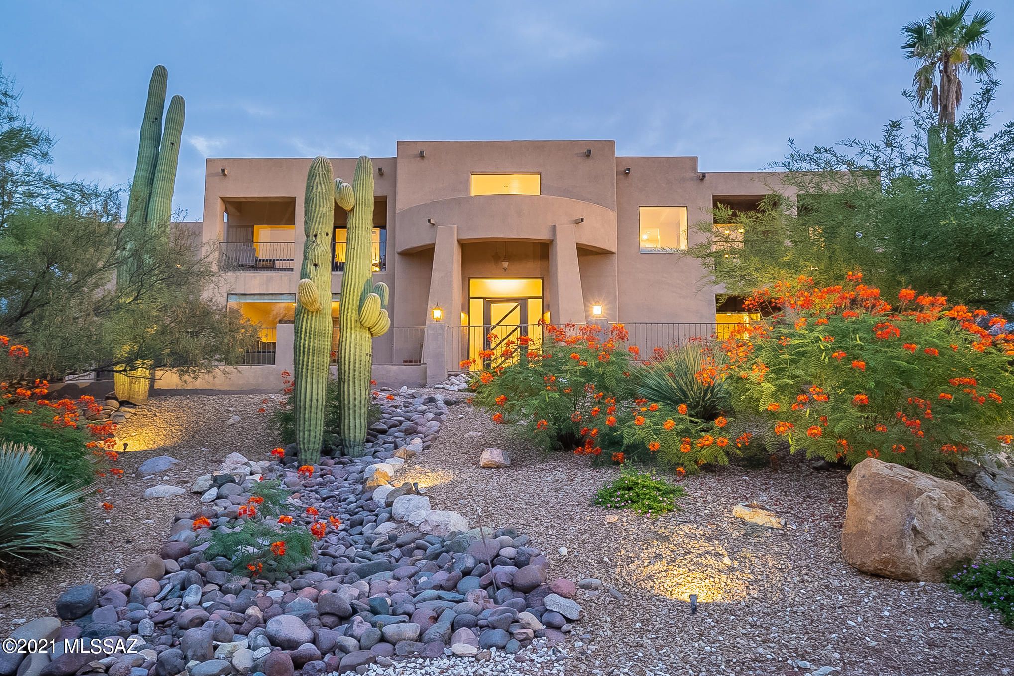 8332 E Sandstone Dr, Tucson, AZ 85750 - See Est. Value, Schools & More