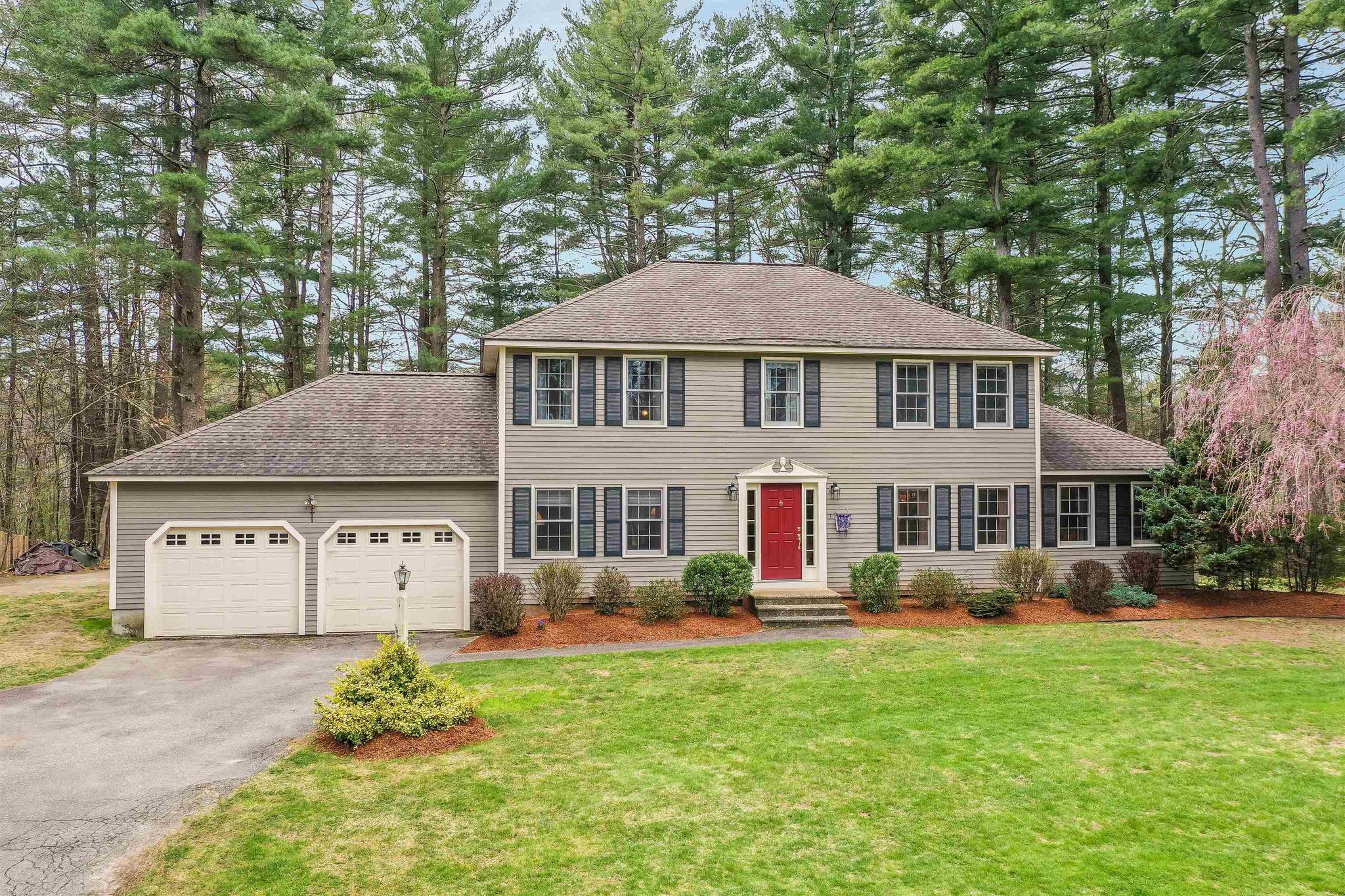 3 Fiddlers Ridge Road, Londonderry, NH 03053 - See Est. Value, Schools ...