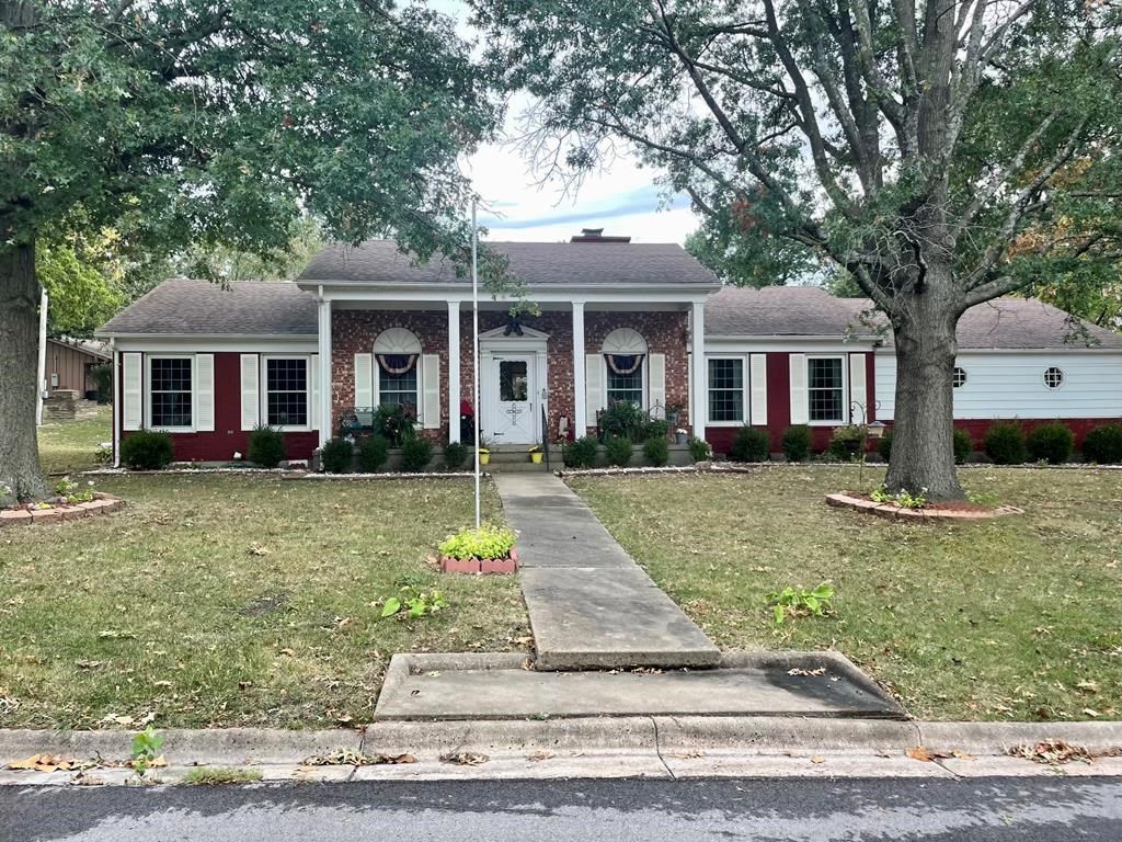 7 W Garfield St, Iola, KS 66749 | Trulia