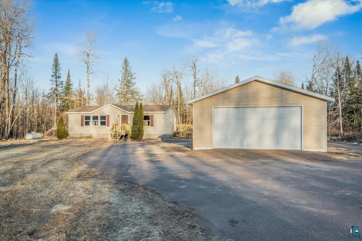 2070 County Road 5, Carlton, MN 55718 - See Est. Value, Schools & More