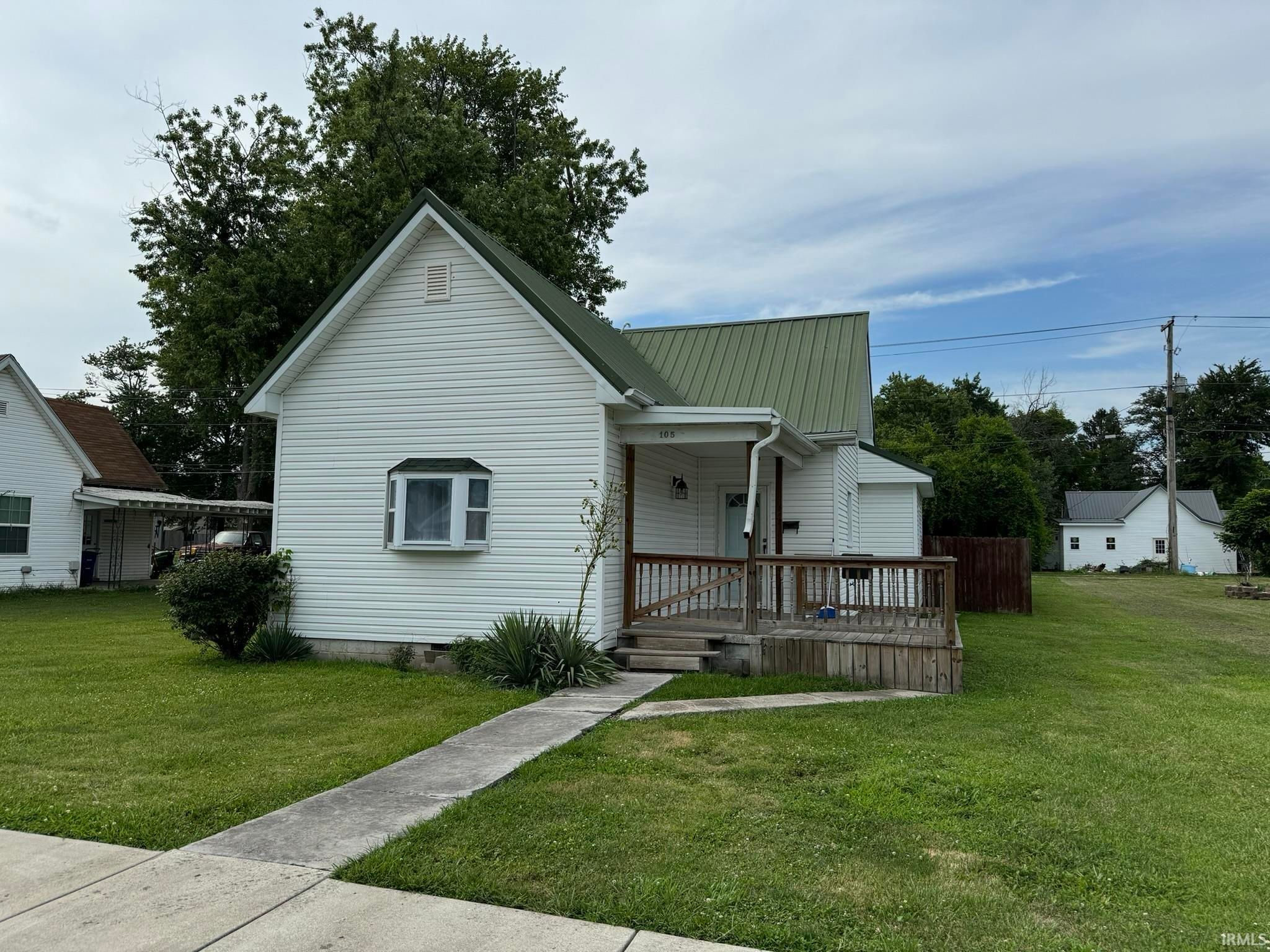 105 W Main St, Mitchell, IN 47446 - See Est. Value, Schools & More