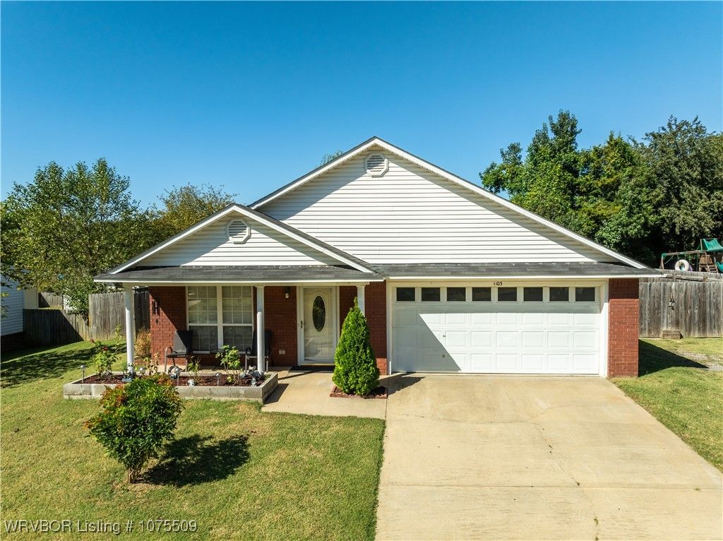 1103 12th Ter, Barling, AR 72923 - See Est. Value, Schools & More