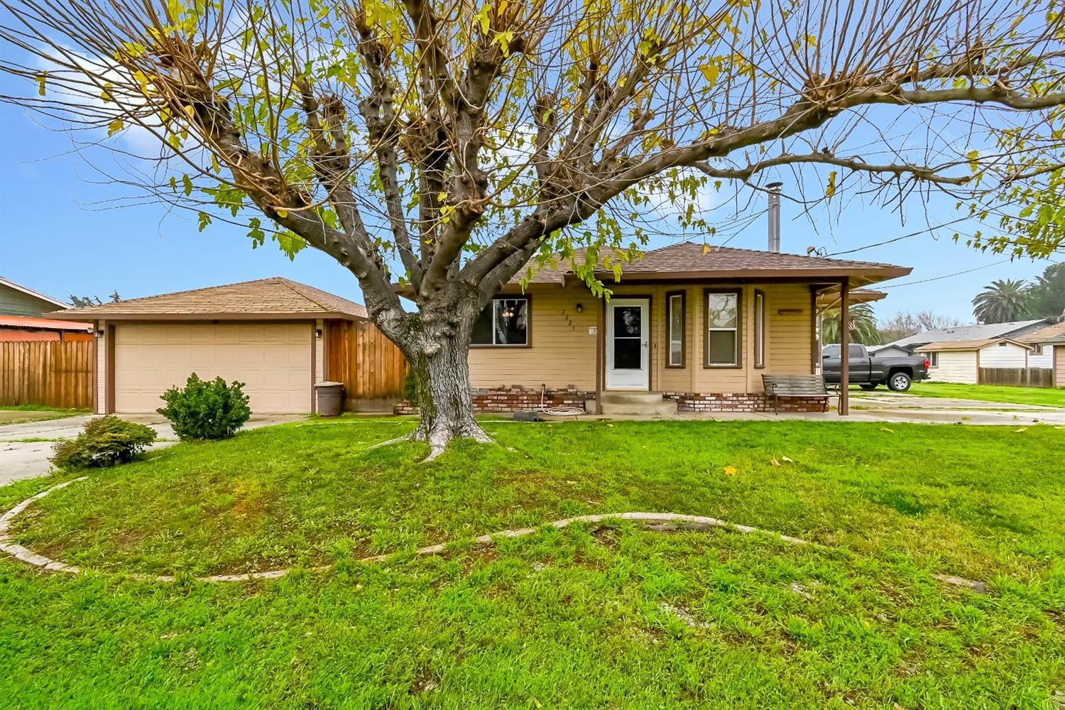 2227 Acacia Ave, Sutter, CA 95982 - See Est. Value, Schools & More