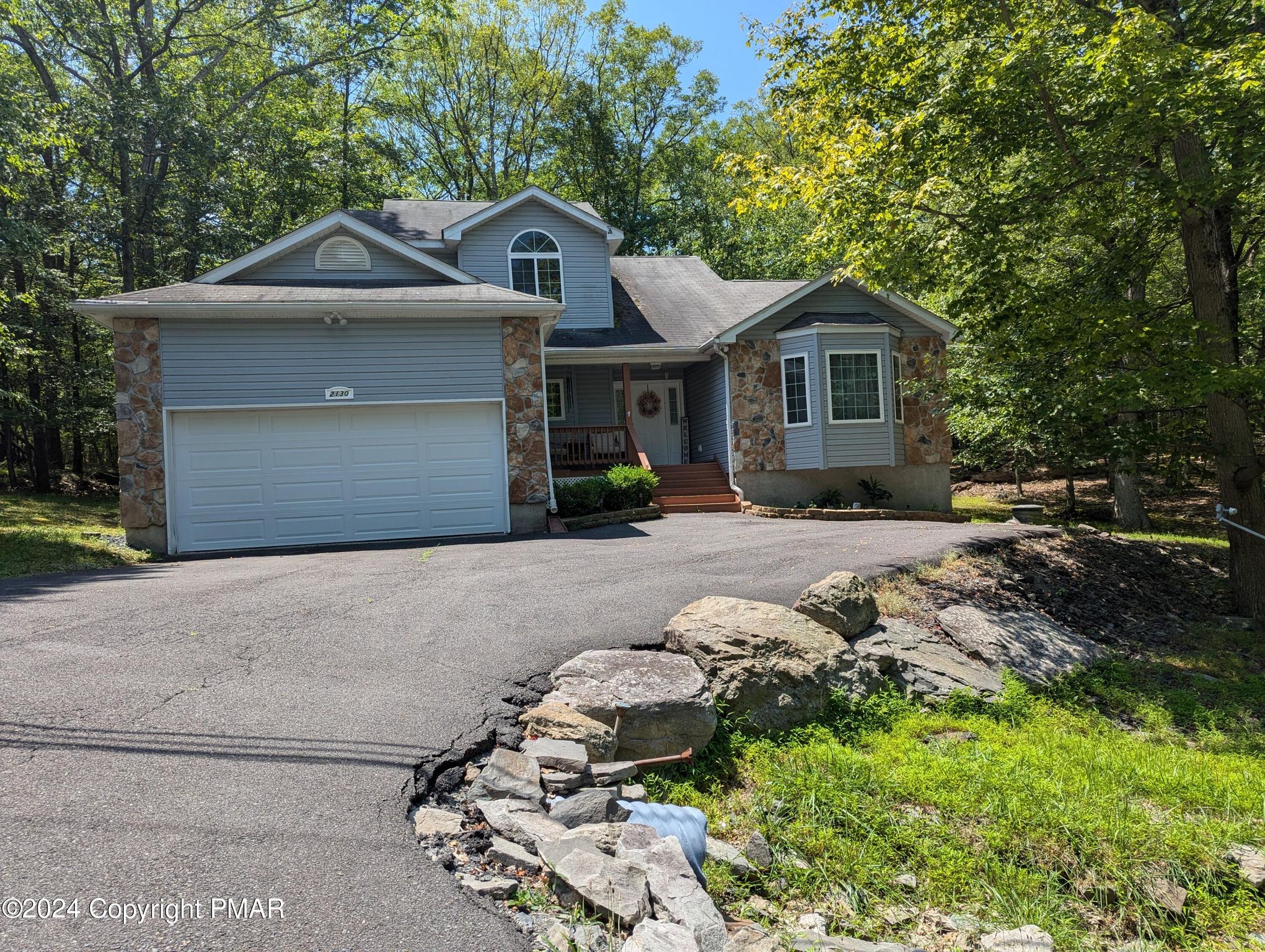 2130 Scarborough Way, Bushkill, PA 18324 - See Est. Value, Schools & More