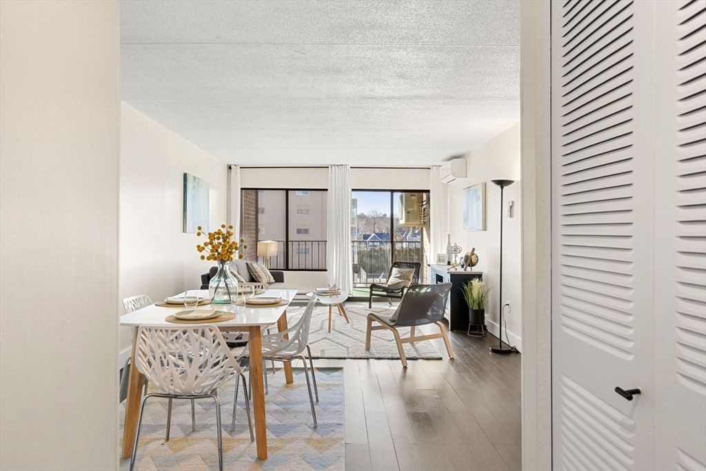 49 Melrose St #5G, Melrose, MA 02176 - See Est. Value, Schools & More