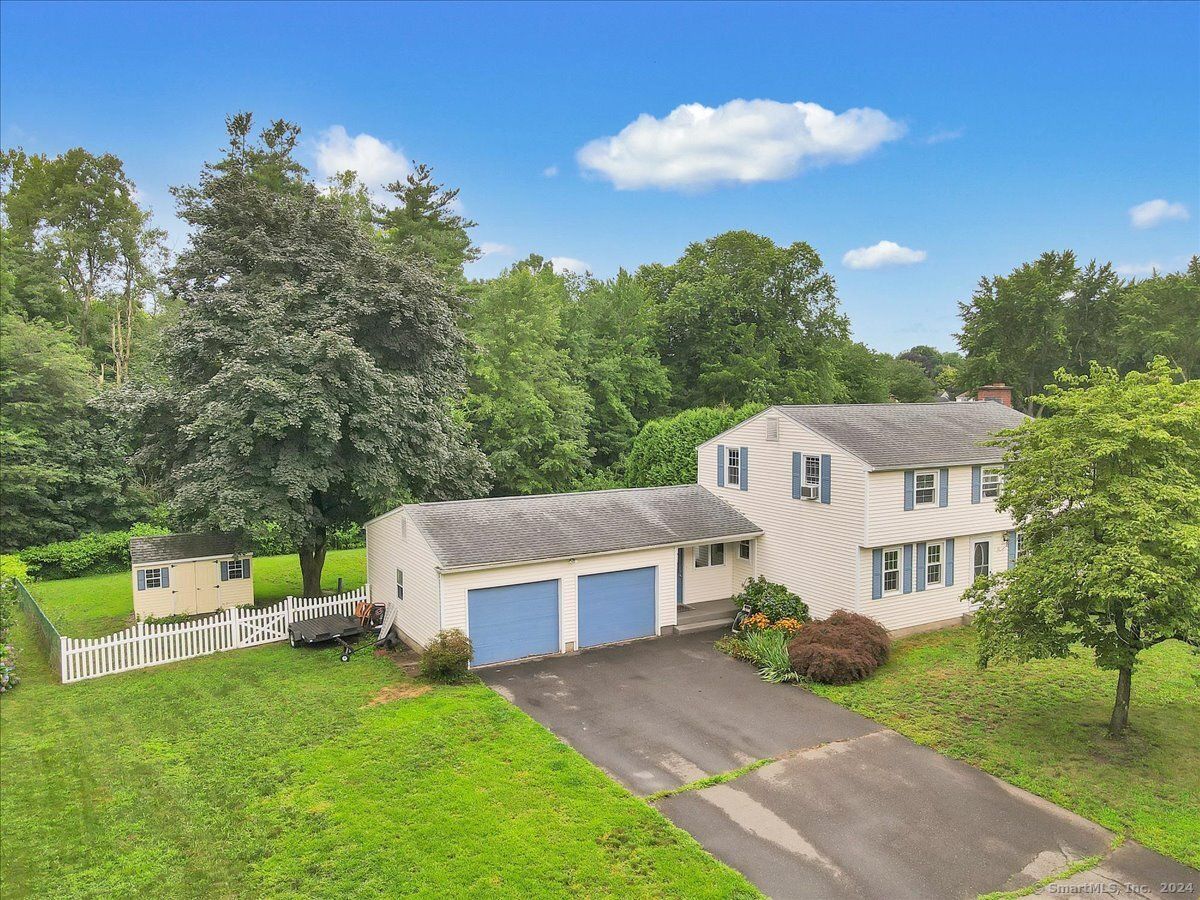 26 Tyler Road, Enfield, CT 06082 - See Est. Value, Schools & More