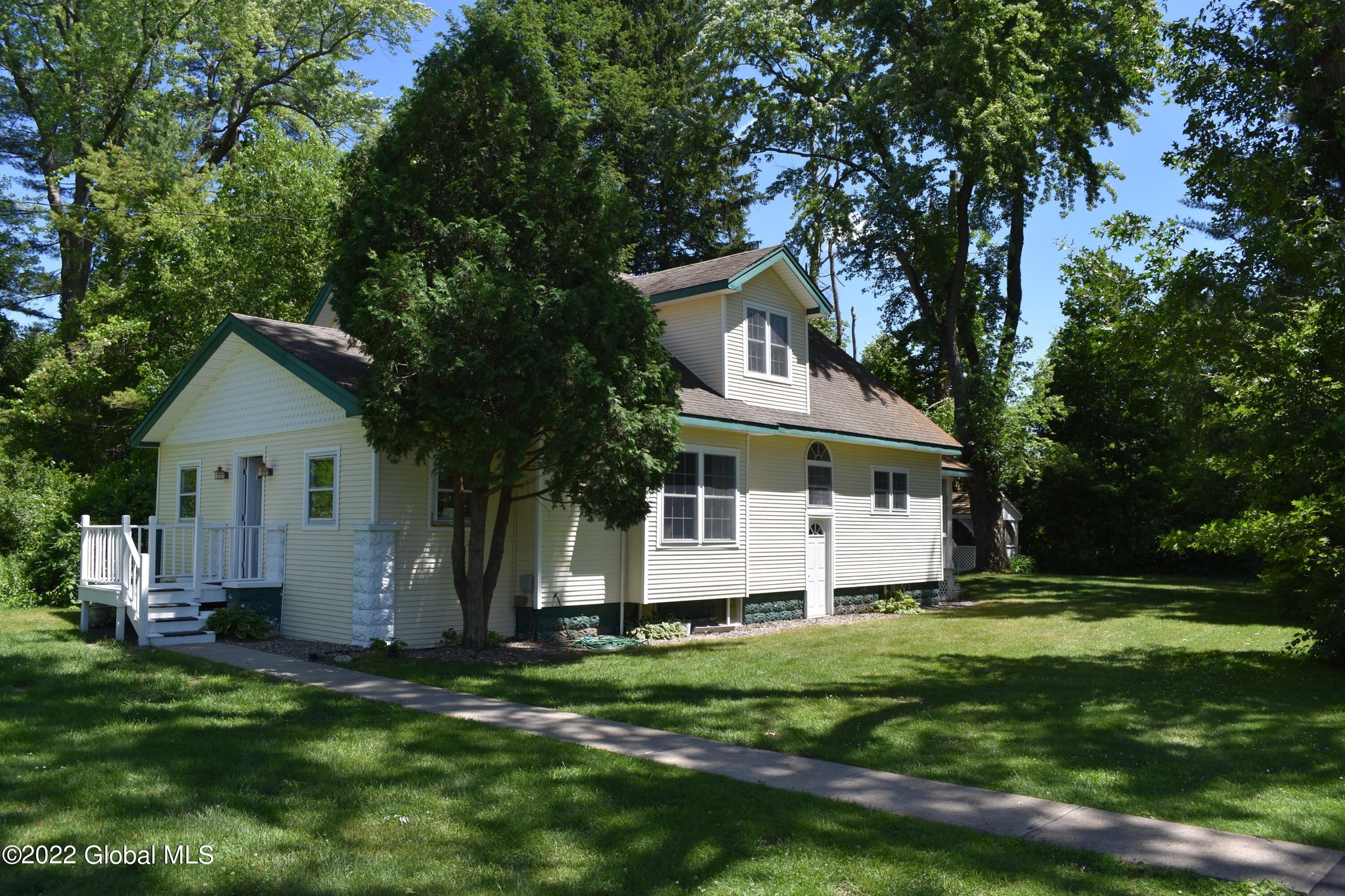 18 Tait Lane, Saratoga Springs, NY 12866 - See Est. Value, Schools & More