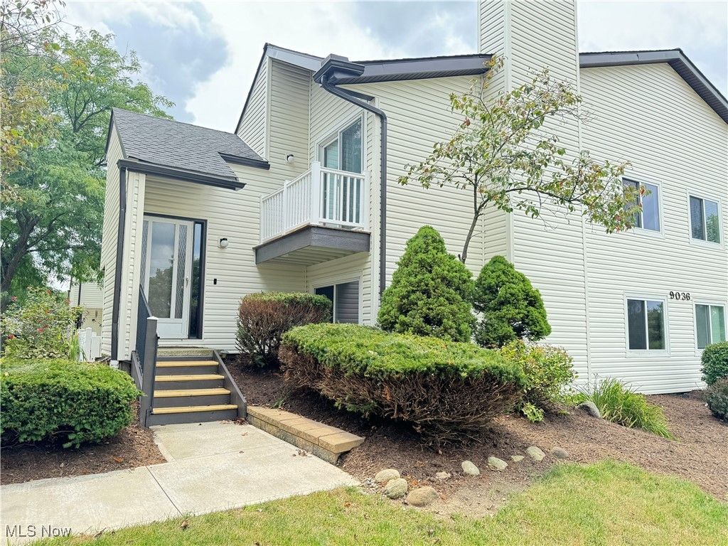 9036 Portage Pointe Dr #E, Streetsboro, OH 44241 - See Est. Value ...