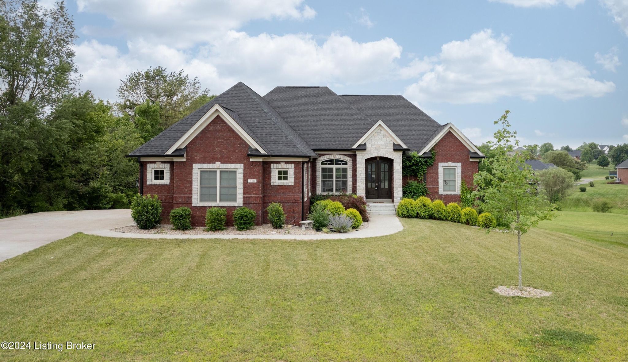 318 Jacks Ct, Fisherville, KY 40023 - See Est. Value, Schools & More
