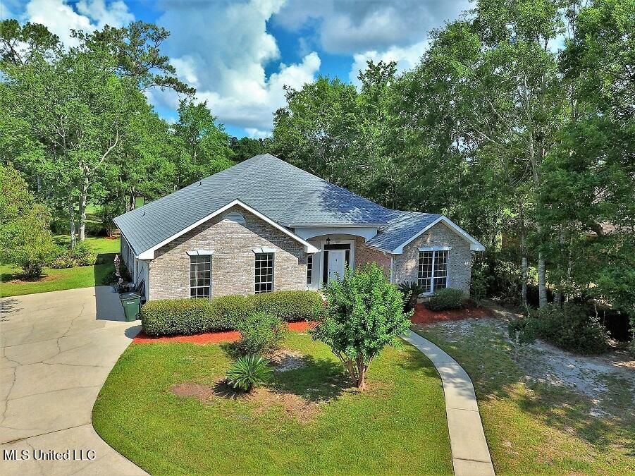 56129 Diamondhead Dr E, Diamondhead, MS 39525 | Trulia