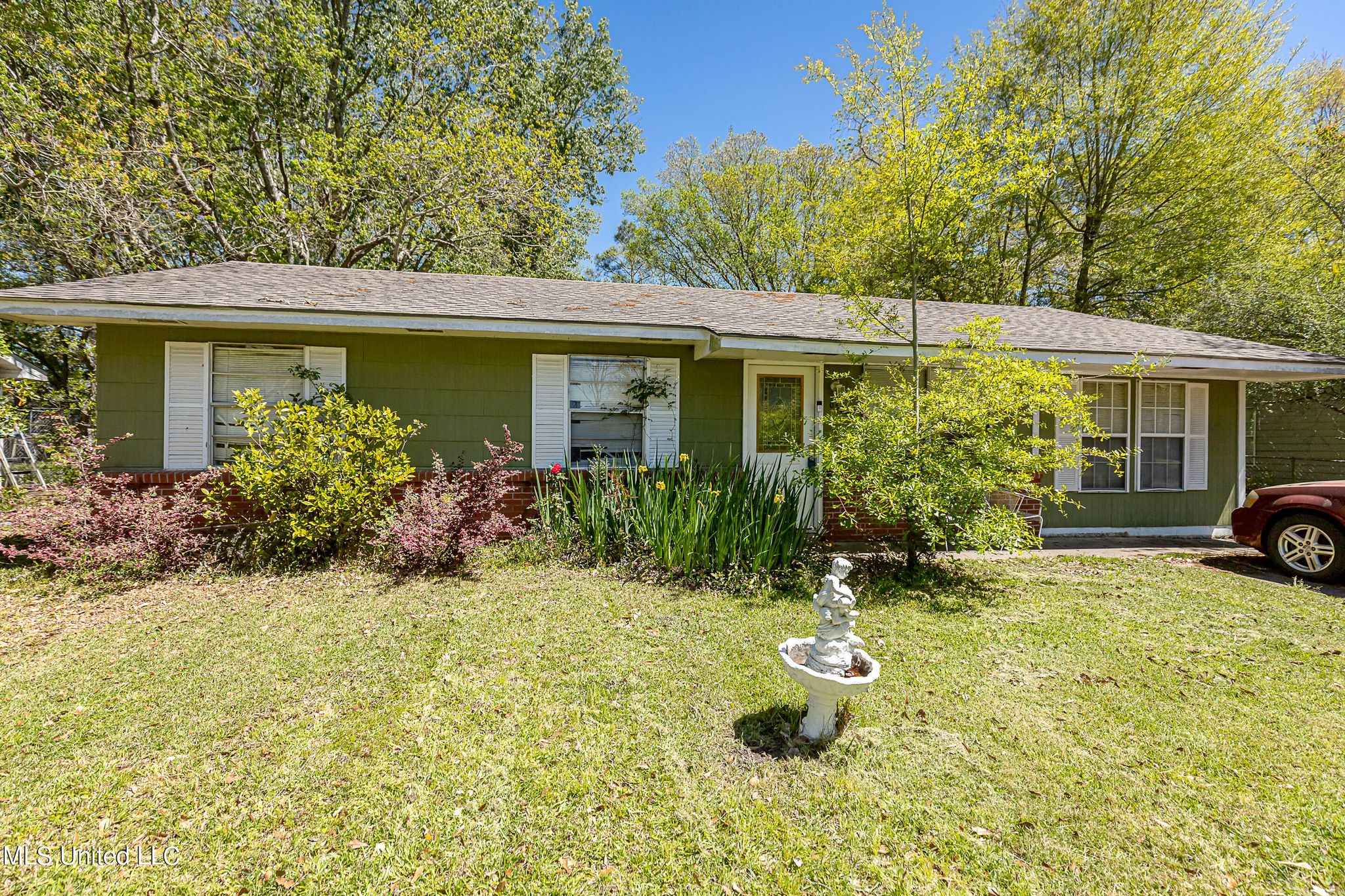 6564 Cortez Cir, Ocean Springs, MS 39564 - See Est. Value, Schools & More