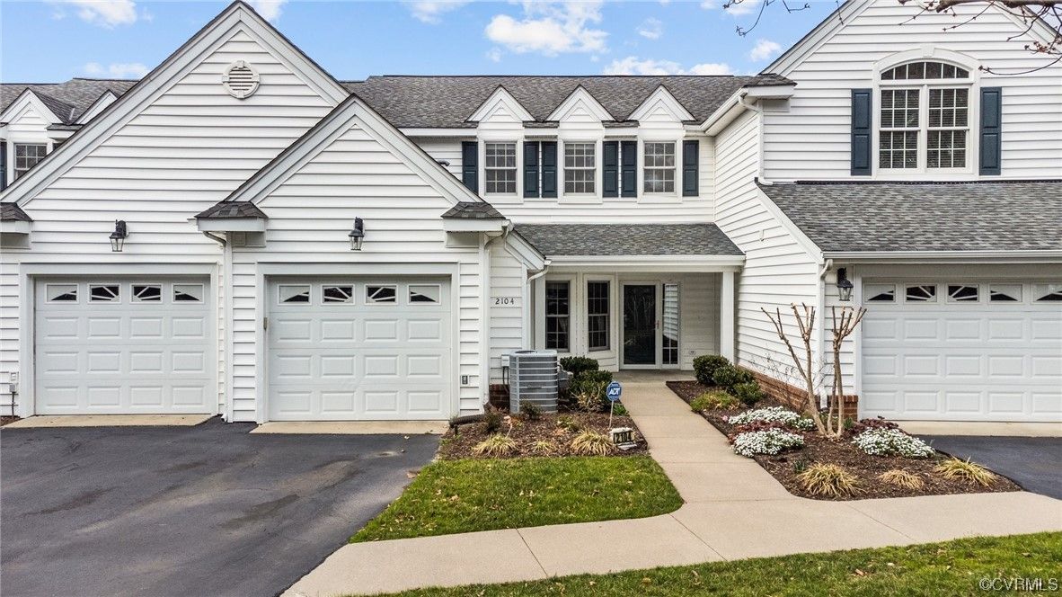 2104 Magnolia Grove Way, Midlothian, VA 23113 - See Est. Value, Schools ...