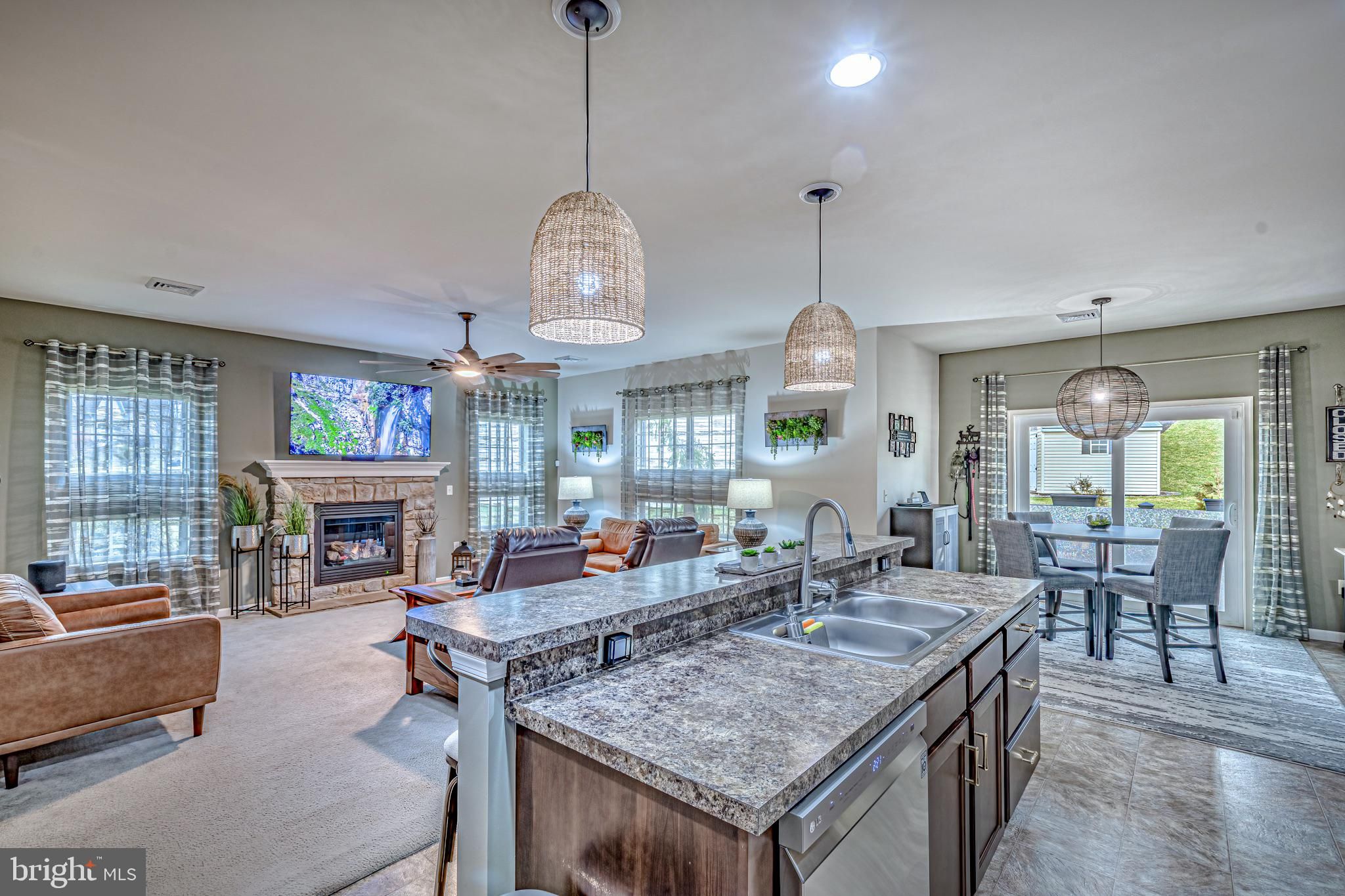 936 Snapdragon Ct, Lebanon, PA 17046 - See Est. Value, Schools & More