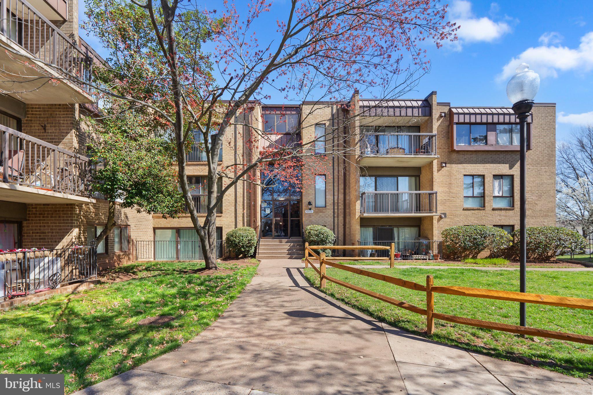 7577 Margate Ct #1, Manassas, VA 20109 - See Est. Value, Schools & More