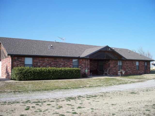 101 E Chastain, Amber, OK 73004 - See Est. Value, Schools & More