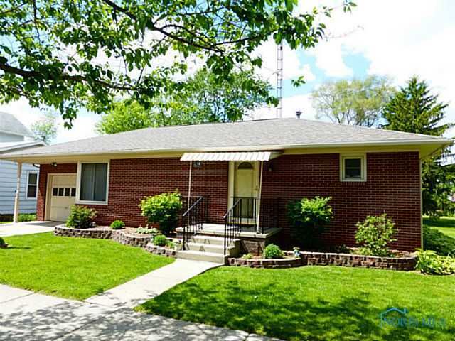 216 Depot St, Stryker, OH 43557 - See Est. Value, Schools & More