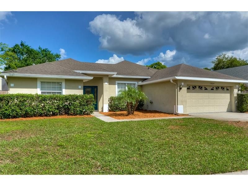 1904 River Crossing Dr, Valrico, FL 33596 - See Est. Value, Schools & More