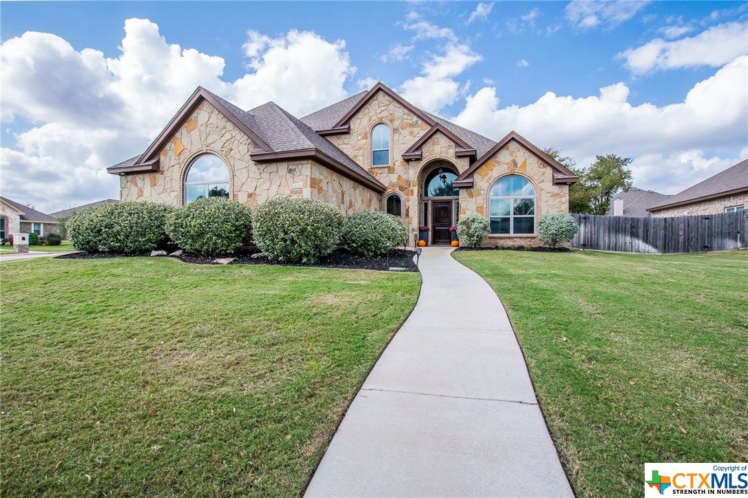 3201 Twin Ridge Dr, Belton, TX 76513 | Trulia
