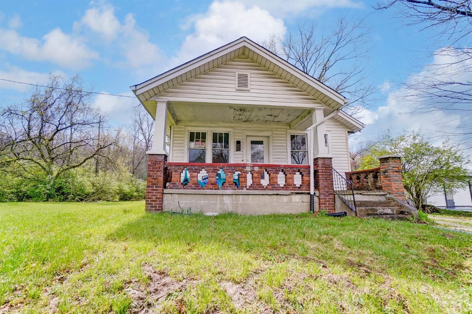 128 E Main St, Amelia, OH 45102 | MLS# 1800900 | Trulia