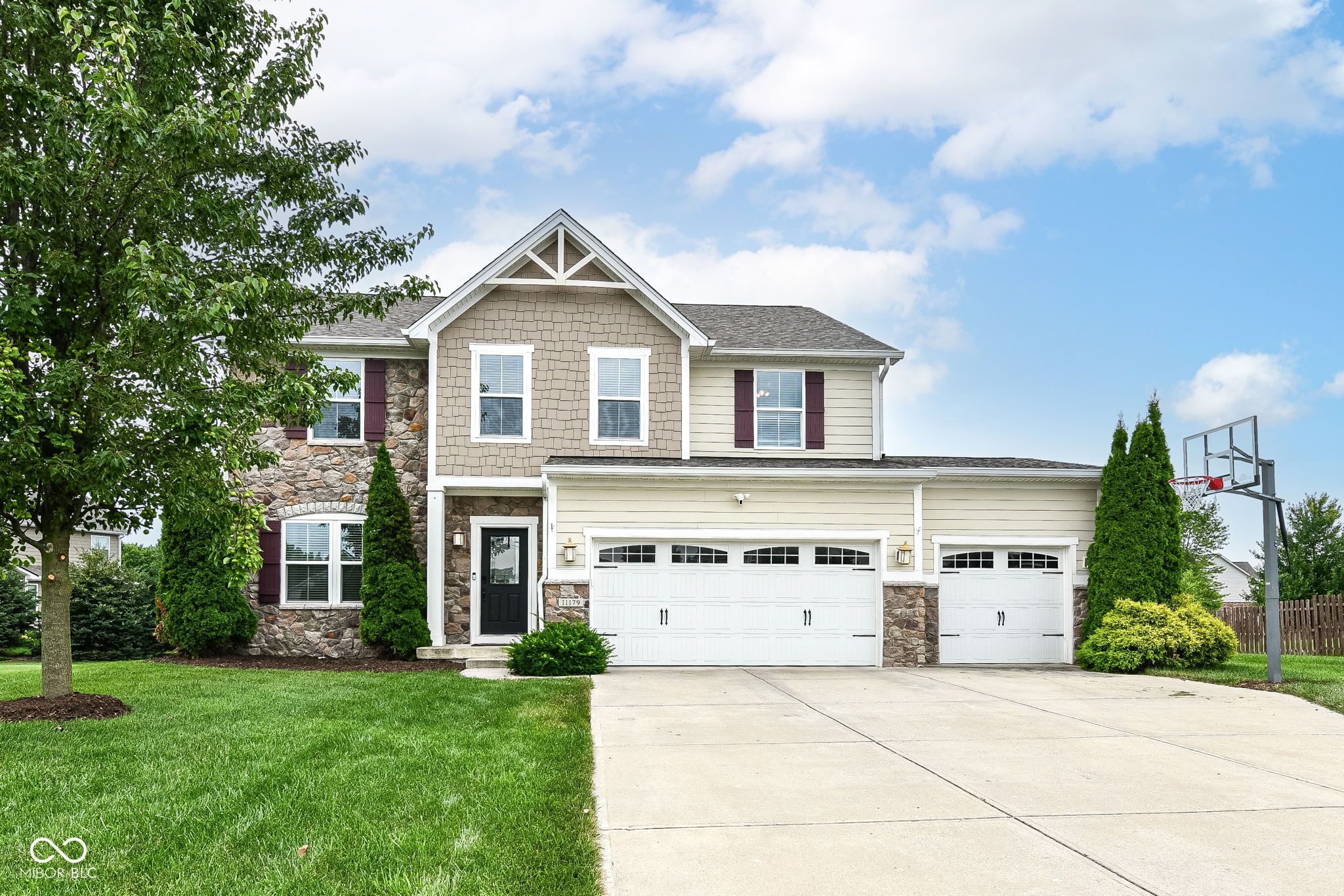 11179 Patmore Ash Dr, Zionsville, IN 46077 - See Est. Value, Schools & More