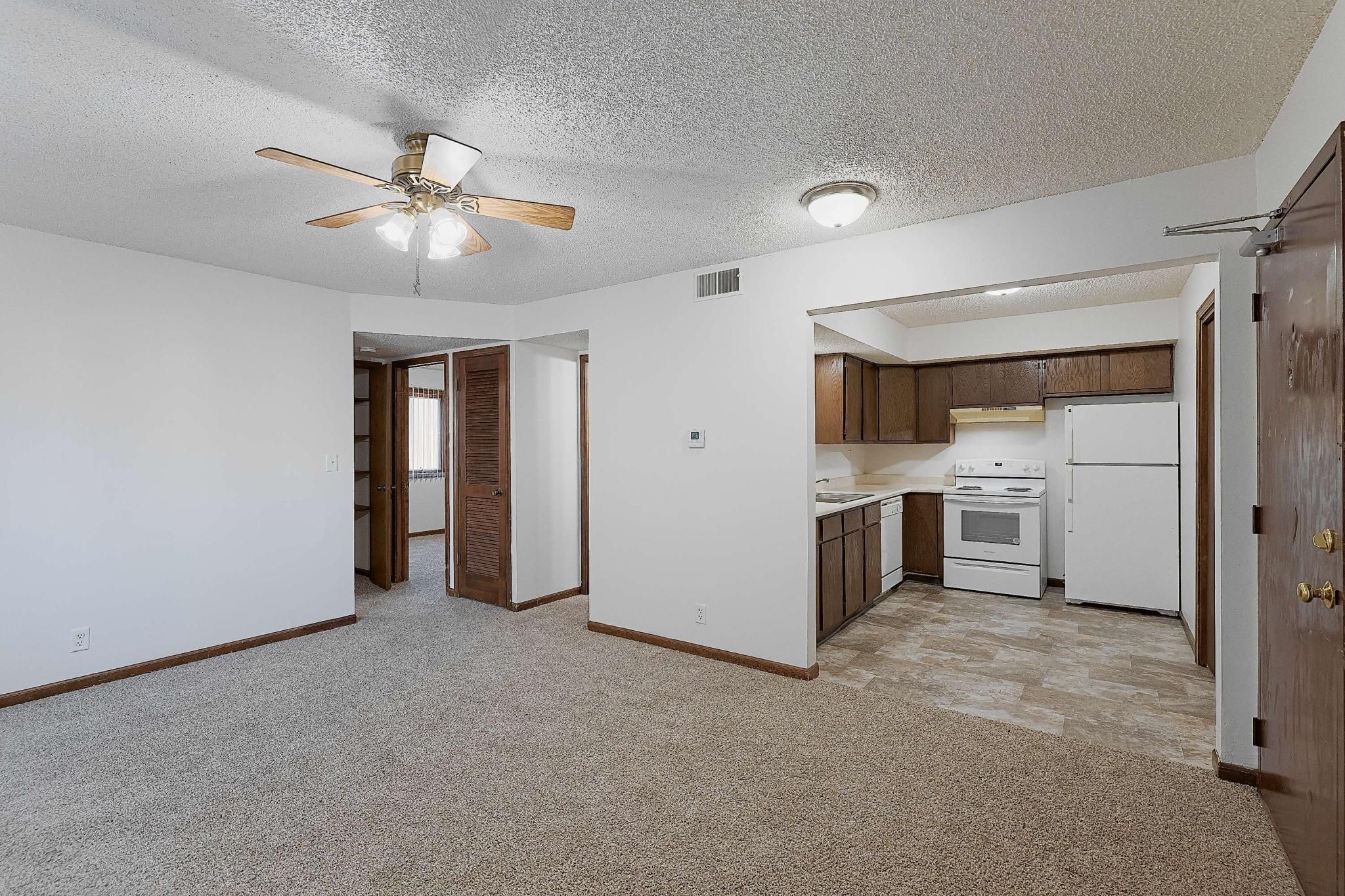 1624 Garfield St #2X1, Lincoln, NE 68502 - See Est. Value, Schools & More