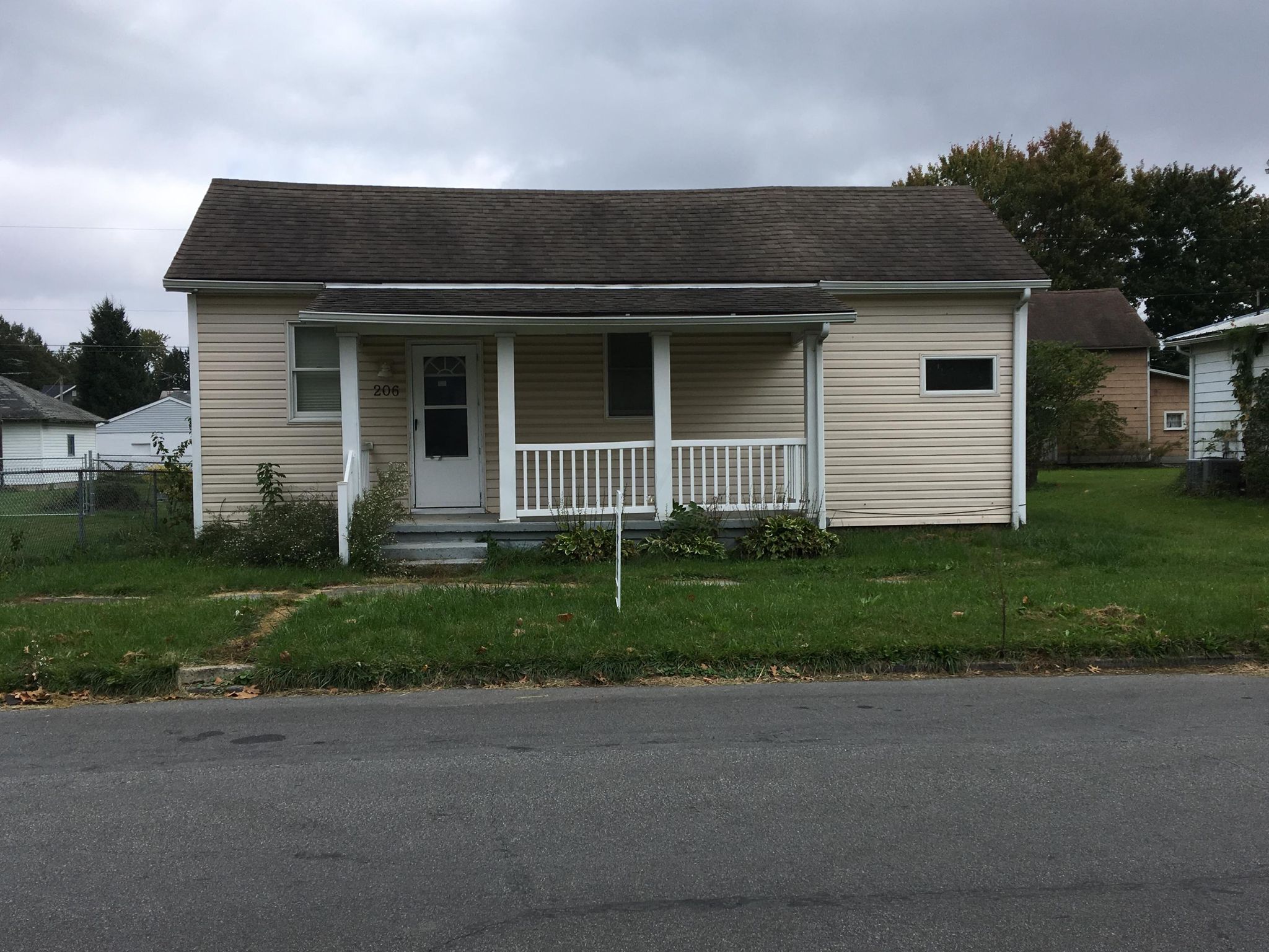 206 S Elm St, Prospect, OH 43342 - See Est. Value, Schools & More