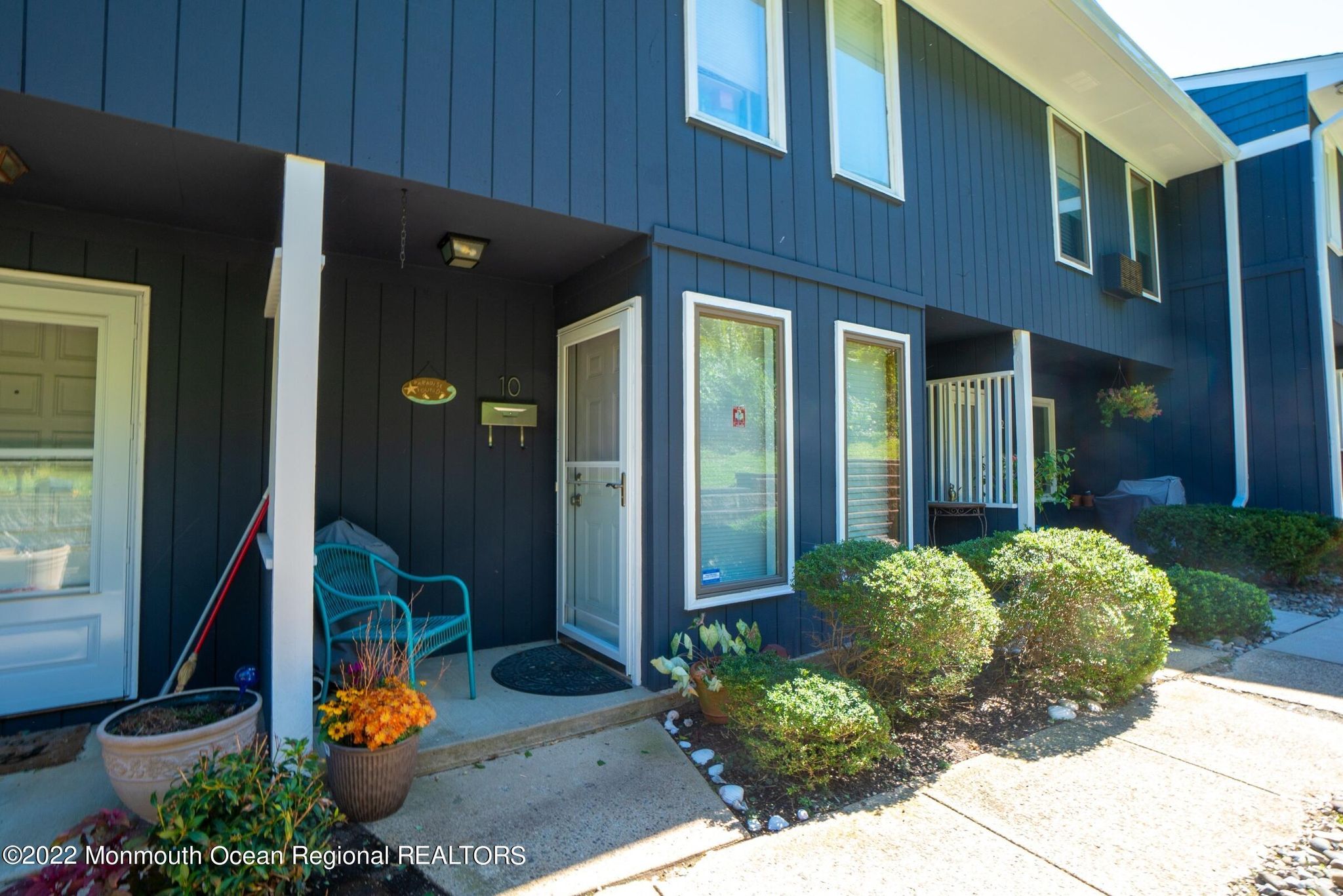 E10 Hillside Court, Highlands, NJ 07732 - See Est. Value, Schools & More