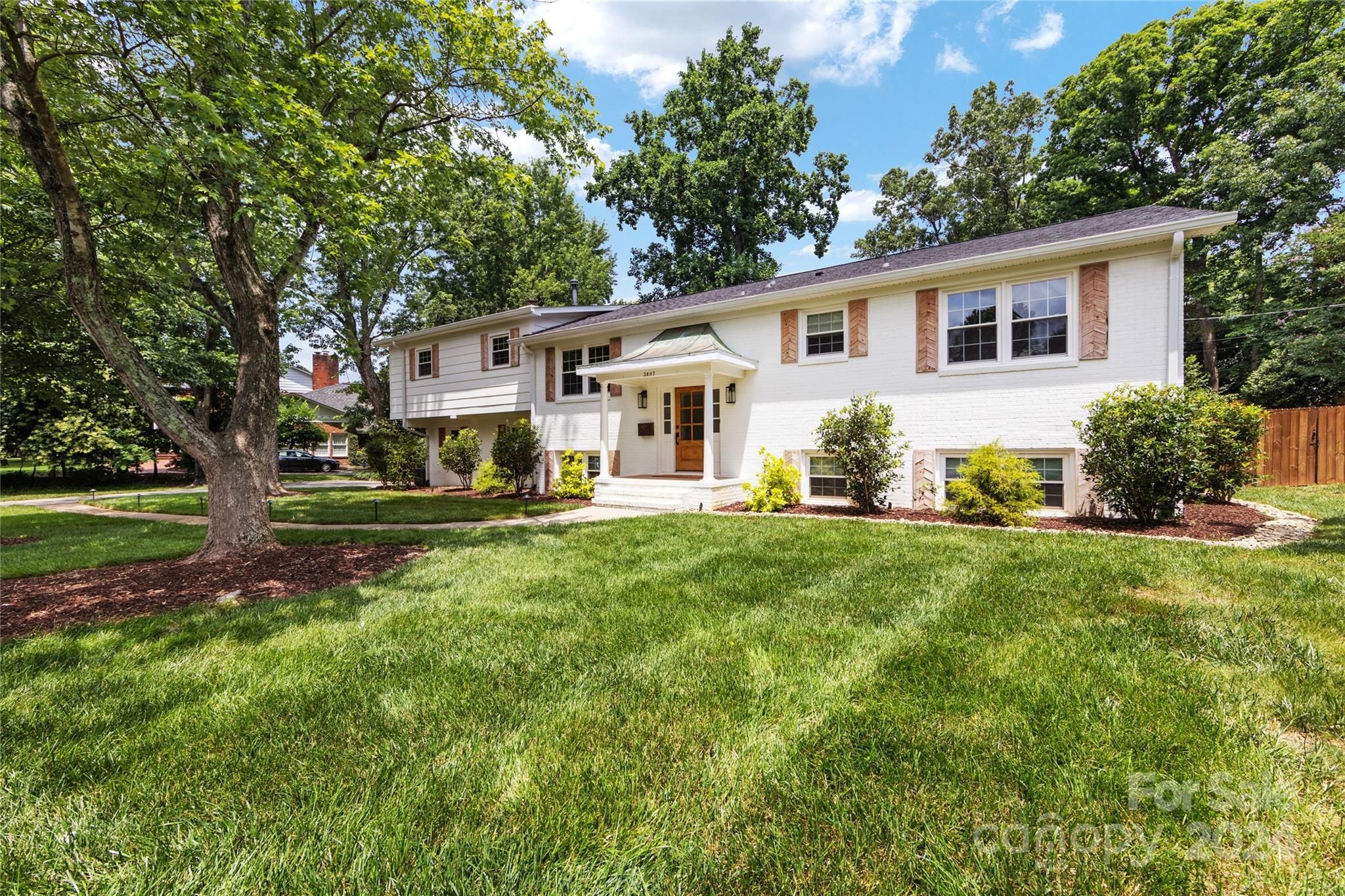 3807 Table Rock Rd, Charlotte, NC 28226 - See Est. Value, Schools & More