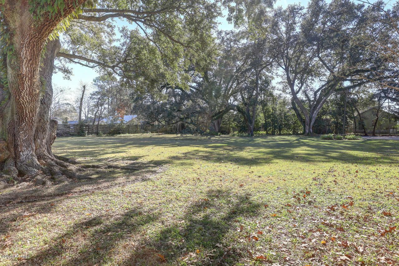 Dauterive Dr, New Iberia, LA 70563 - See Est. Value, Schools & More
