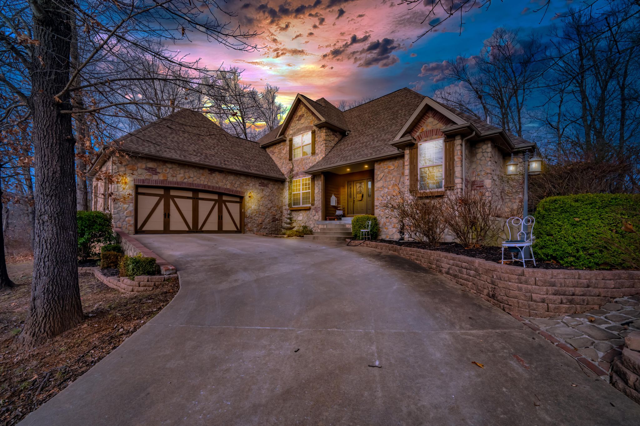 310 Oakview Dr, Ridgedale, MO 65739 - See Est. Value, Schools & More