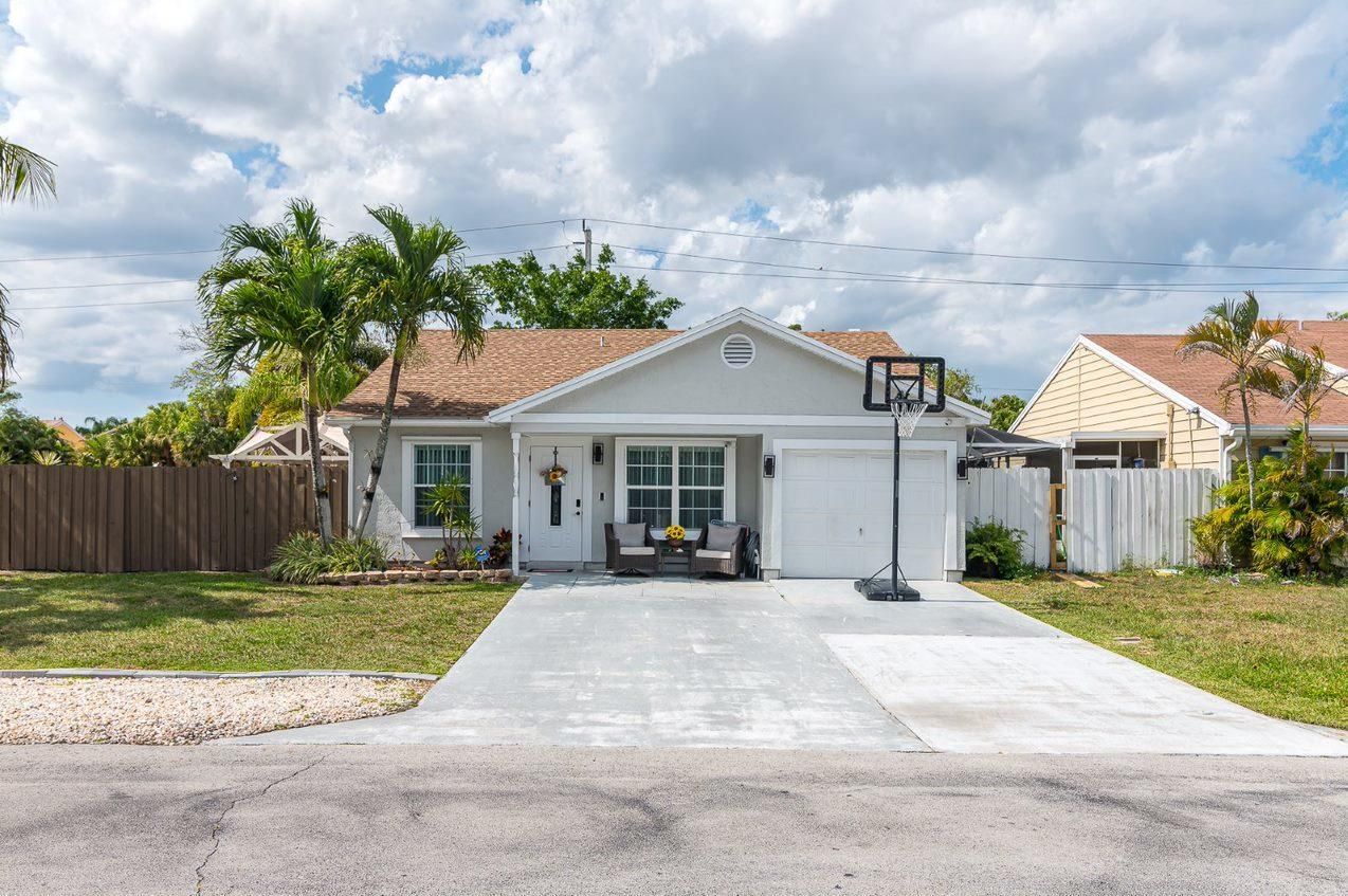 11063 Model Cir E, Boca Raton, FL 33428 | Trulia