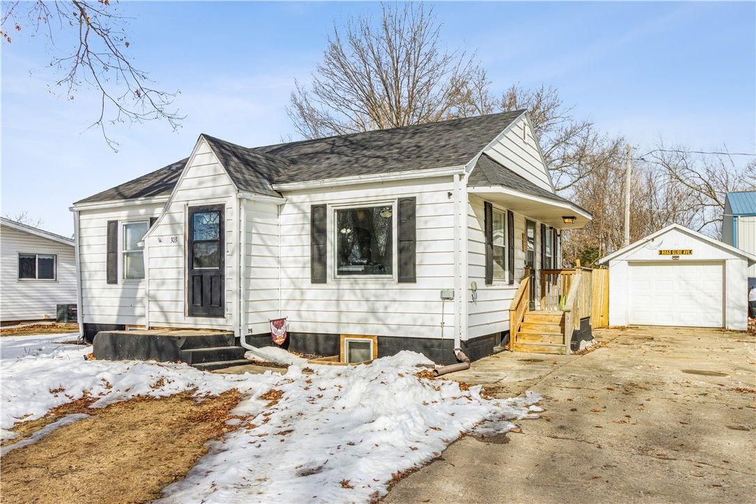 303 W High St, New Sharon, IA 50207 | Trulia