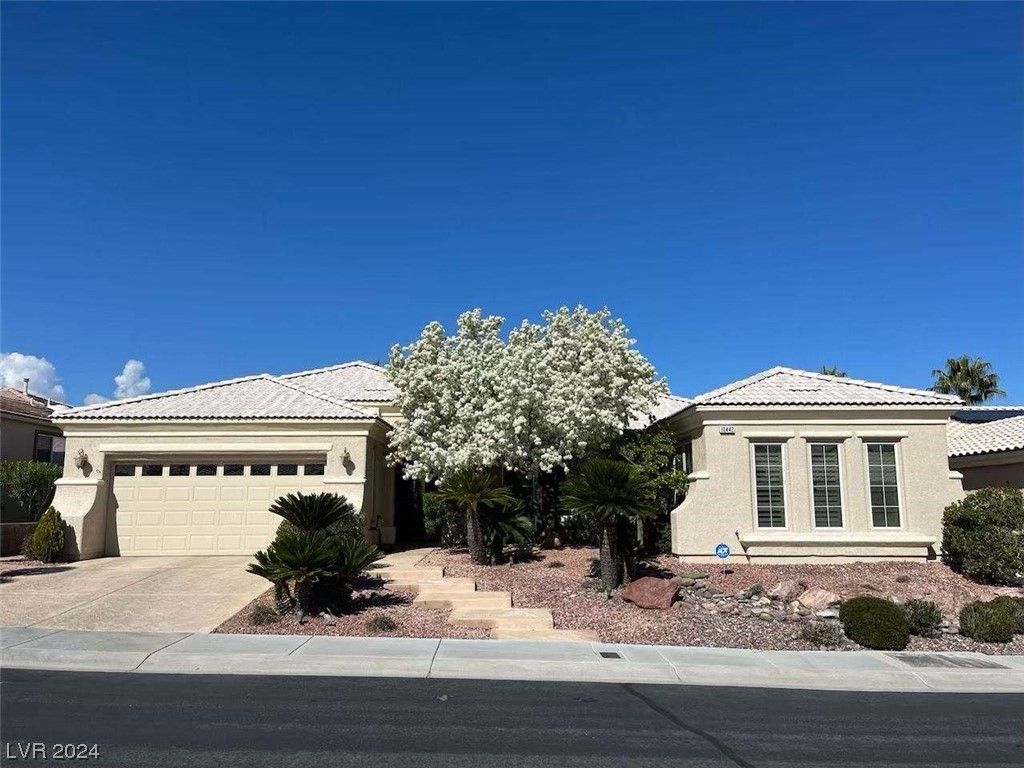 10442 Abisso Dr, Las Vegas, NV 89135 - See Est. Value, Schools & More