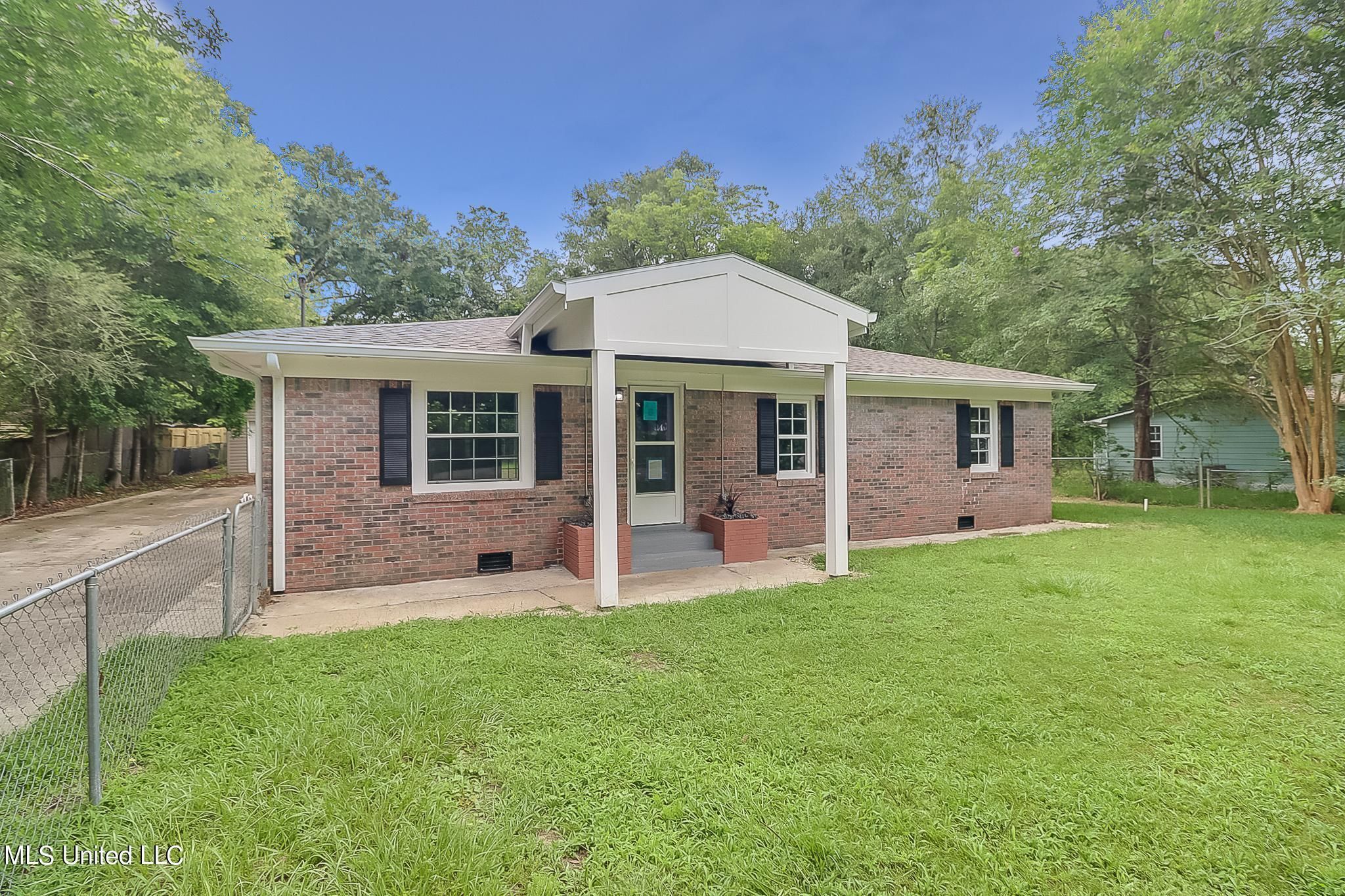 13108 Michael St, Biloxi, MS 39532 - See Est. Value, Schools & More