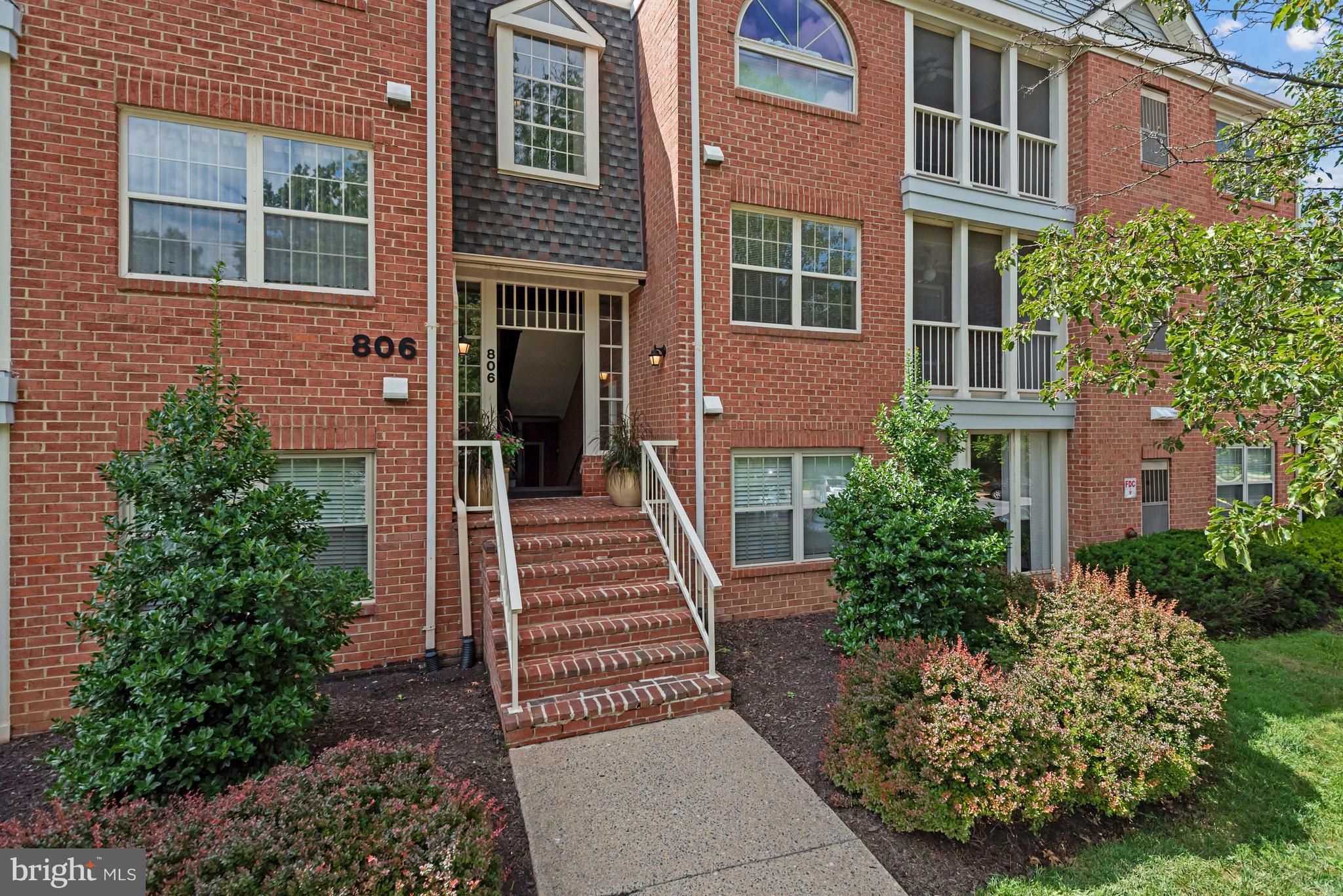 806 Amber Tree Ct #102, Gaithersburg, MD 20878 | Trulia