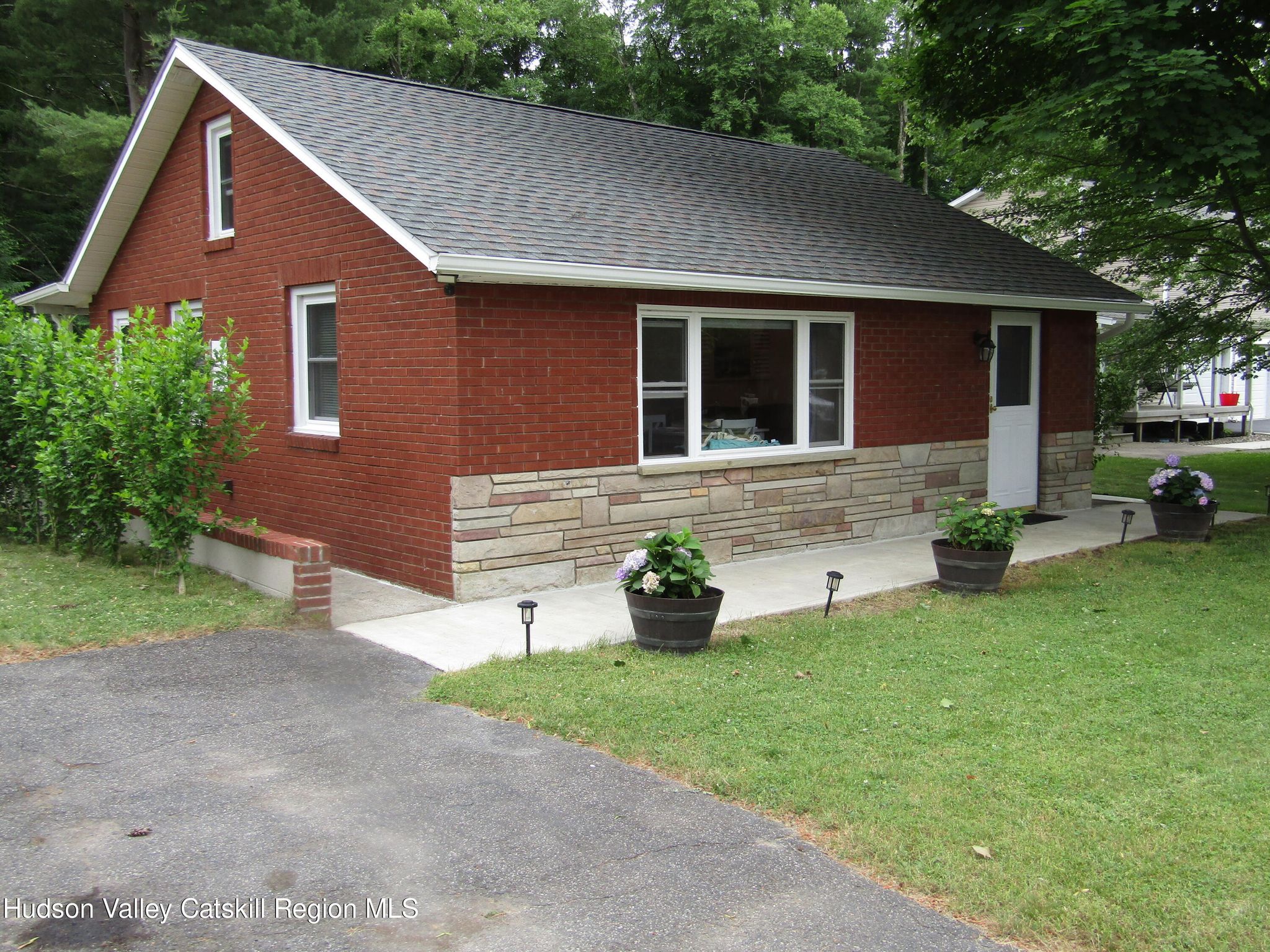 185 Katrine Lane, Lake Katrine, NY 12449 - See Est. Value, Schools & More