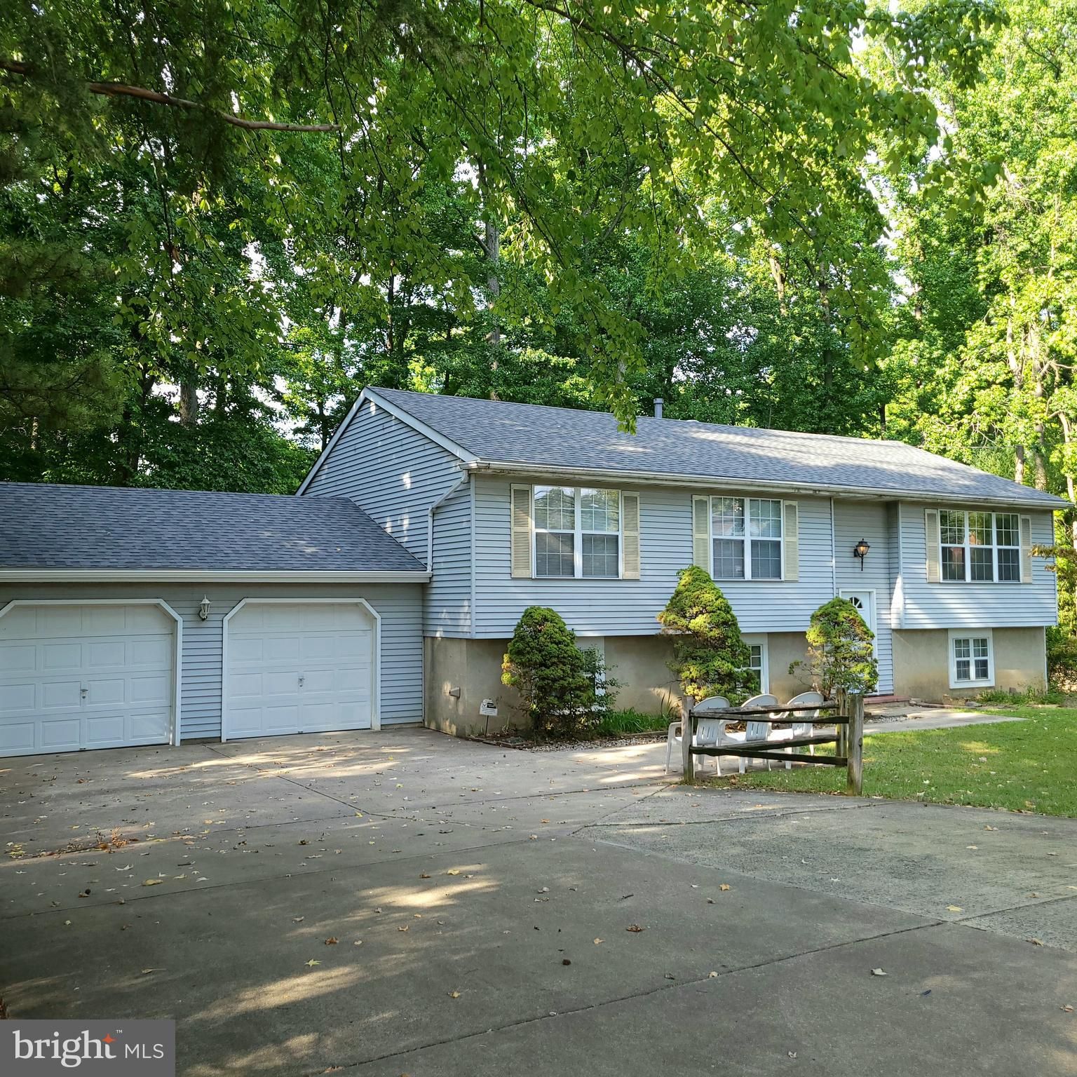 8275 Maple Ave, Pennsauken, NJ 08109 - See Est. Value, Schools & More