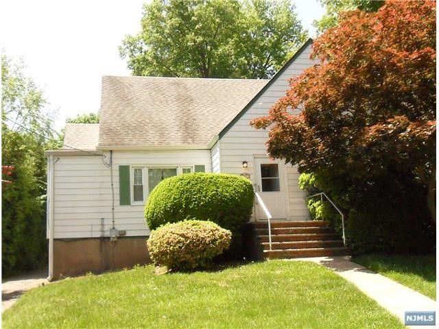 27 Esmond Pl, Tenafly, NJ 07670 | Trulia
