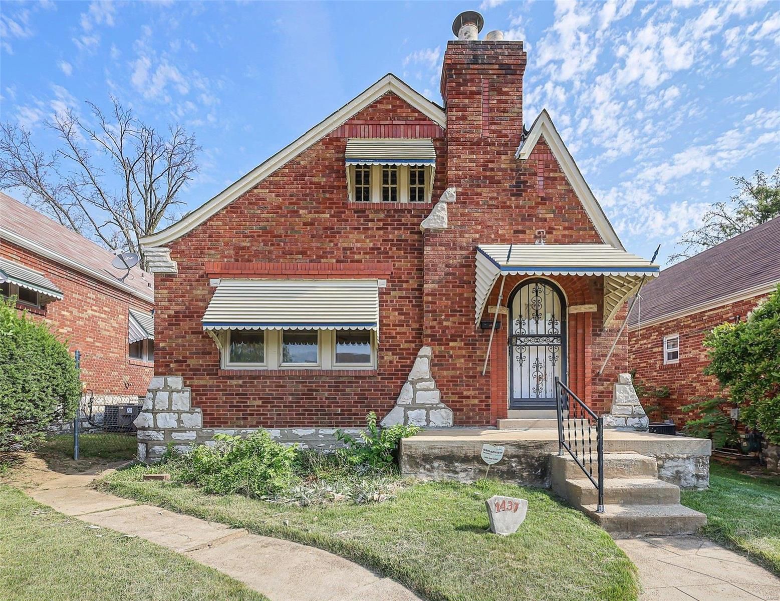 1437 Switzer Ave, Saint Louis, MO 63147 - See Est. Value, Schools & More