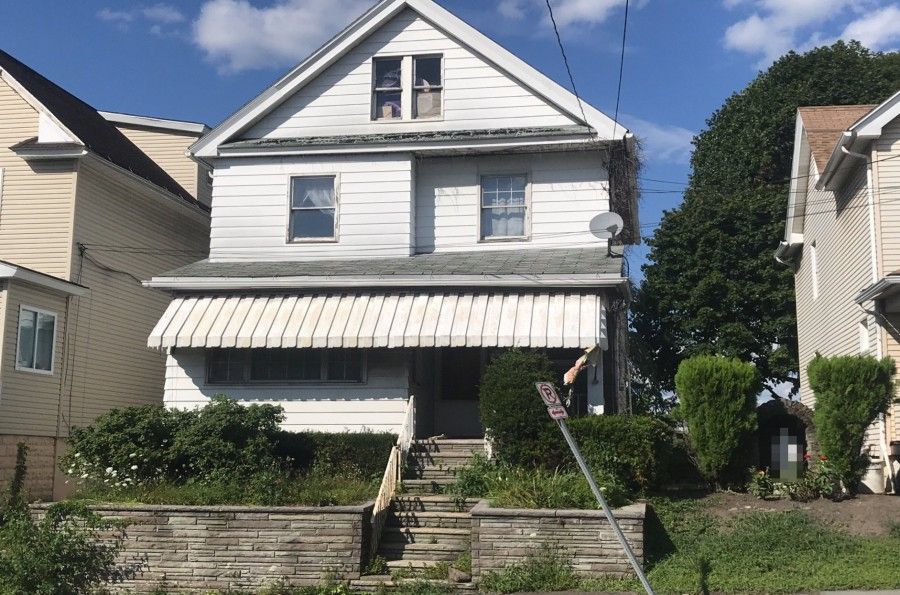 907 Moosic St, Scranton, PA 18505 - See Est. Value, Schools & More