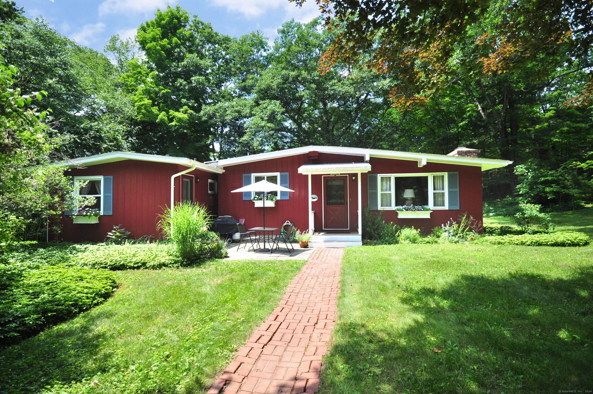 85 Higley Road, West Granby, CT 06090 - See Est. Value, Schools & More