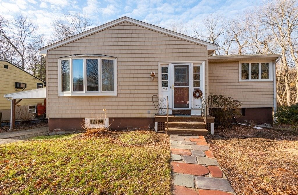 24 Nancy Rd, Lynn, MA 01904 - See Est. Value, Schools & More