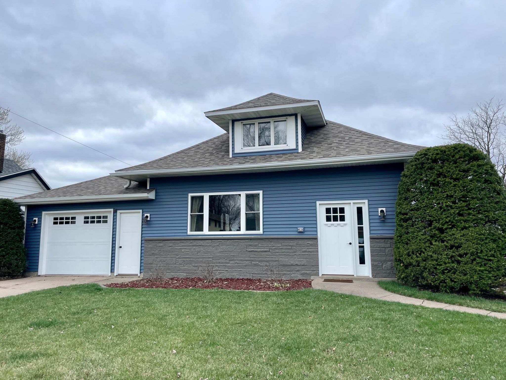 111 N Main St, Altura, MN 55910 - See Est. Value, Schools & More